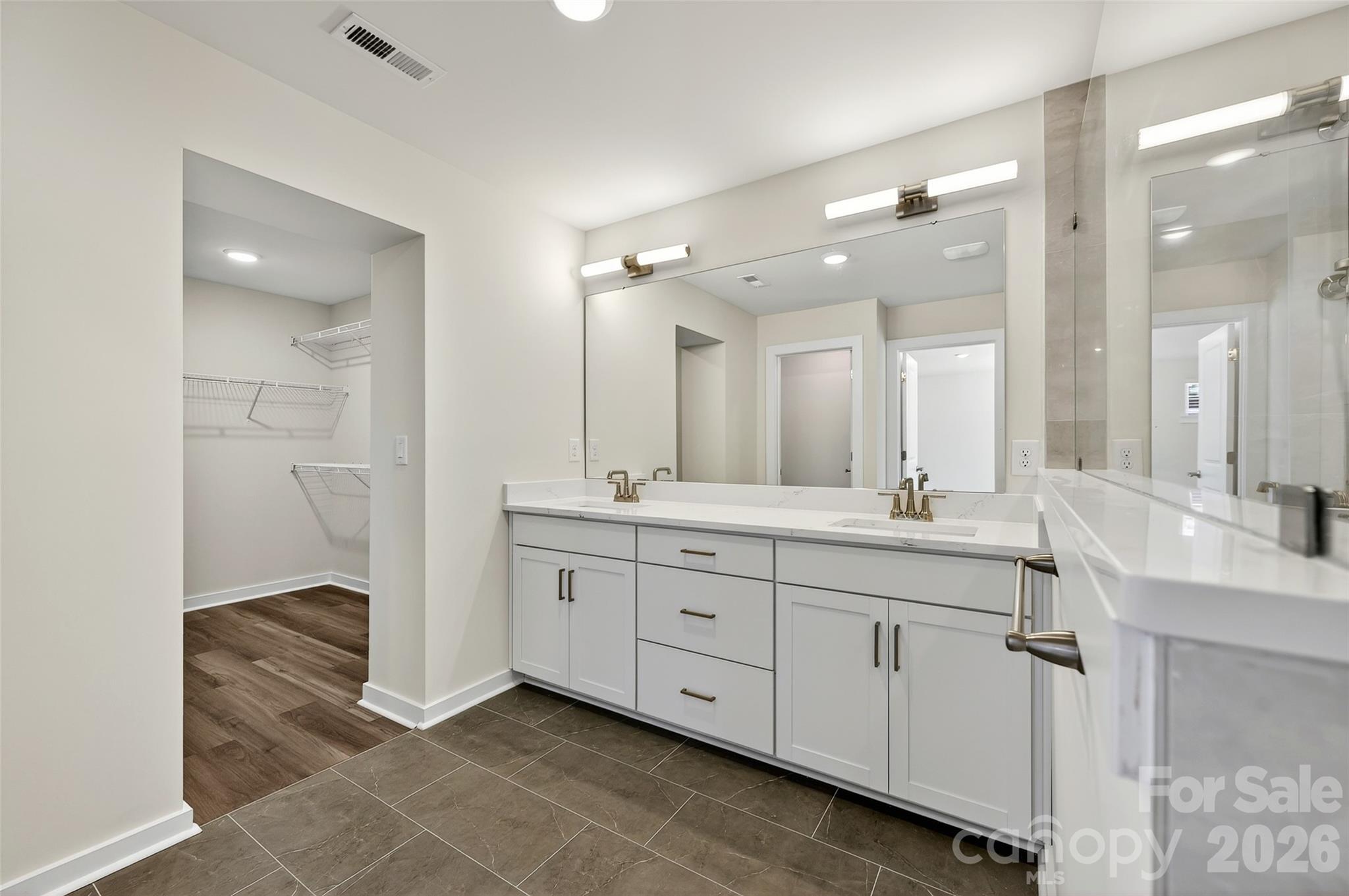 Photo 13 of 5214 Hollow Branch Road, Charlotte, NC