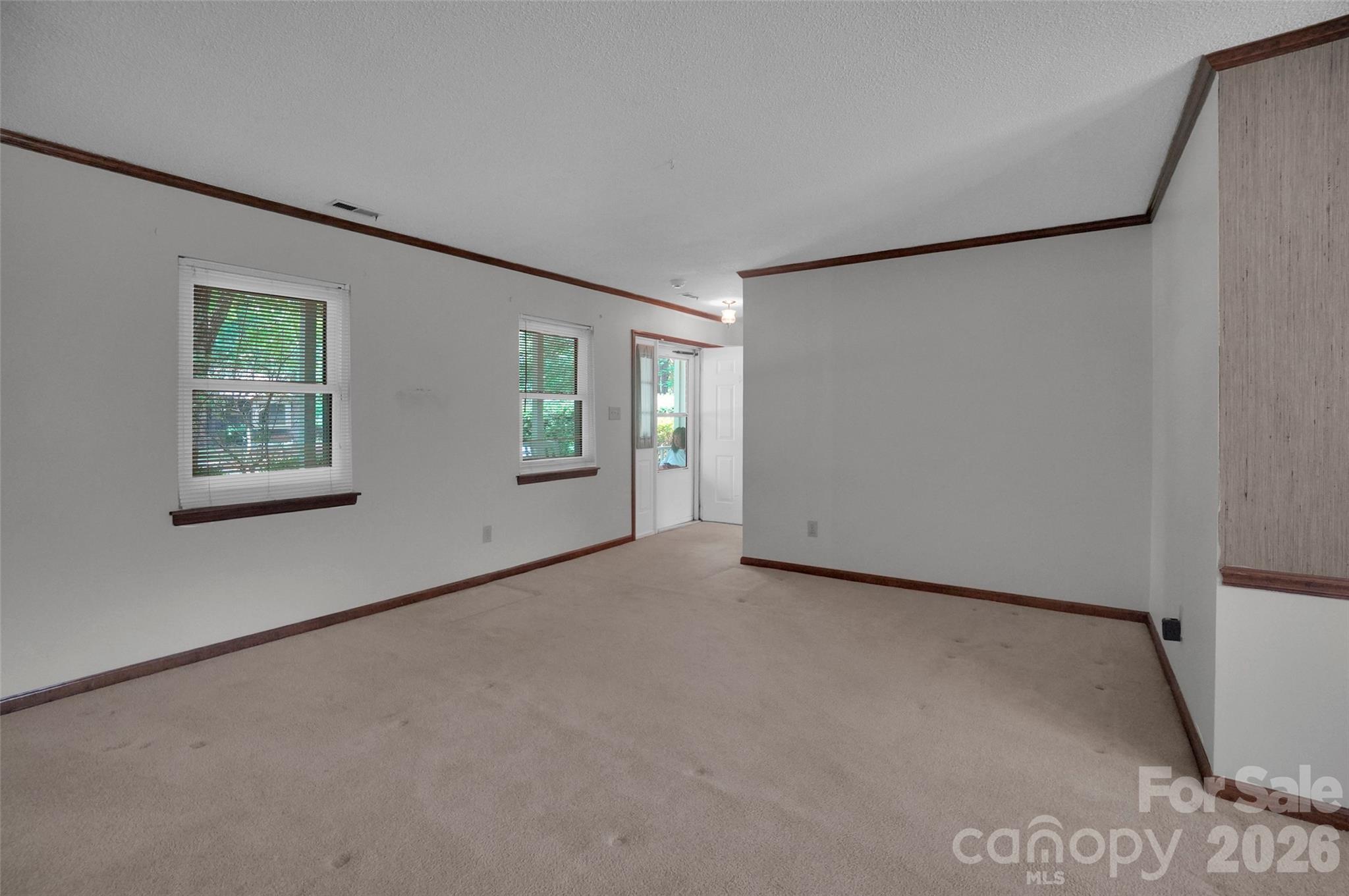 Photo 18 of 900 Highland Mist Lane, Charlotte, NC