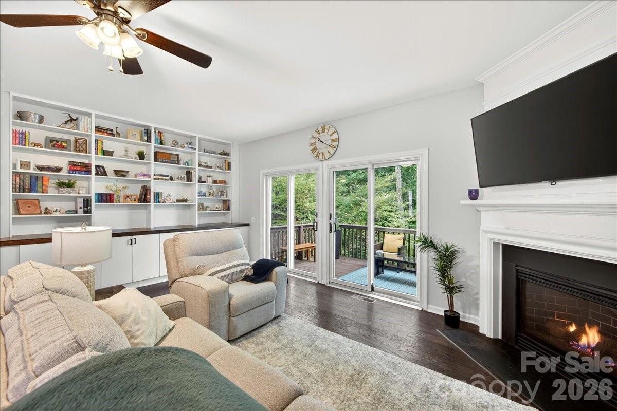 Photo 3 of 5441 Werburgh Street, Charlotte, NC