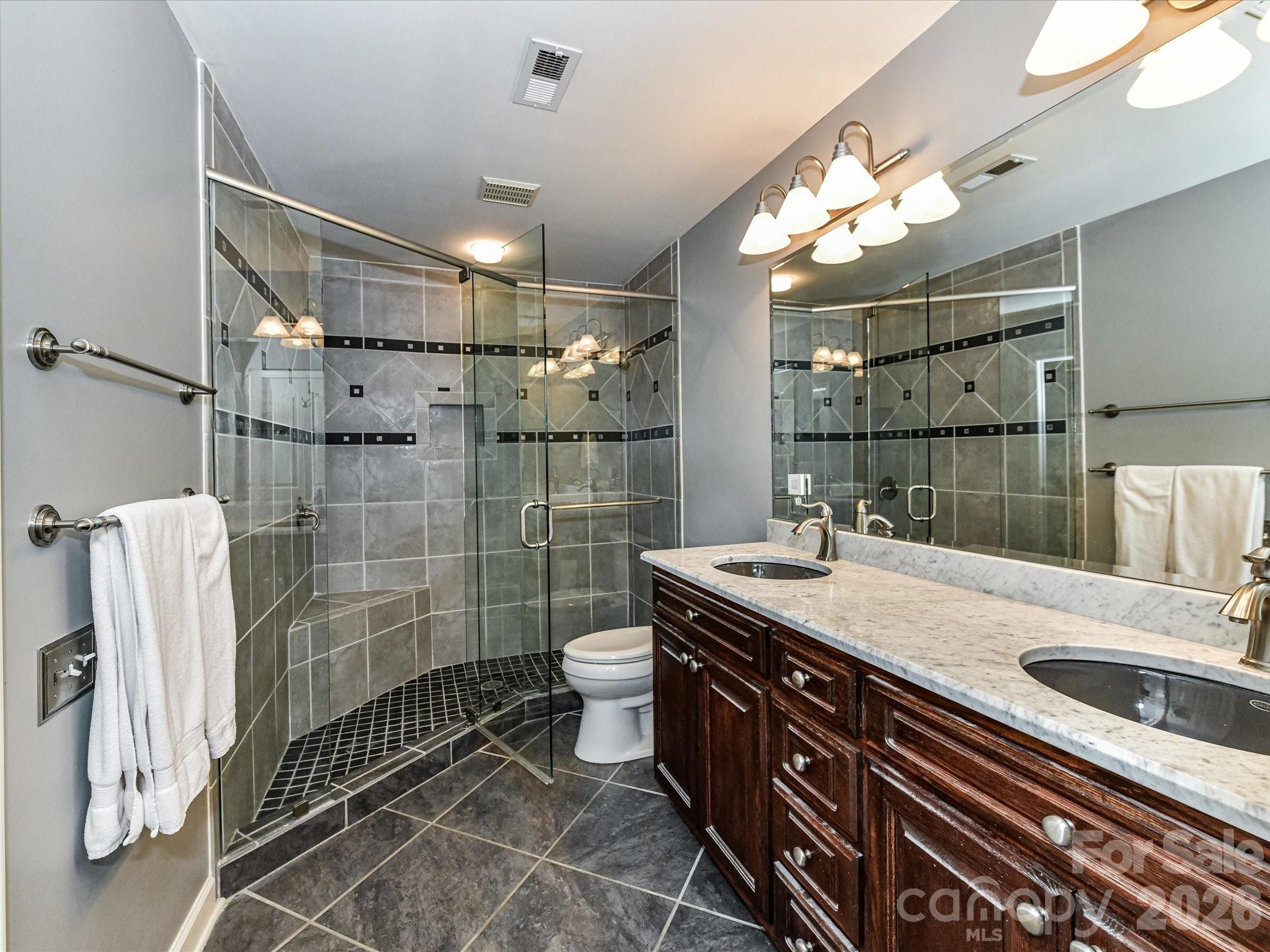 Photo 21 of 1931 Kilmonack Lane, Charlotte, NC