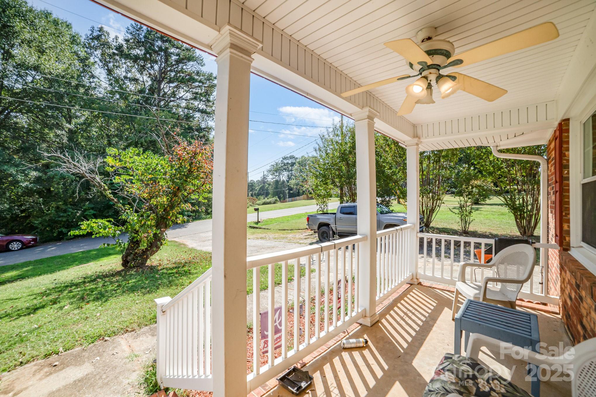 Photo 4 of 801 Windwood Drive, Gastonia, NC