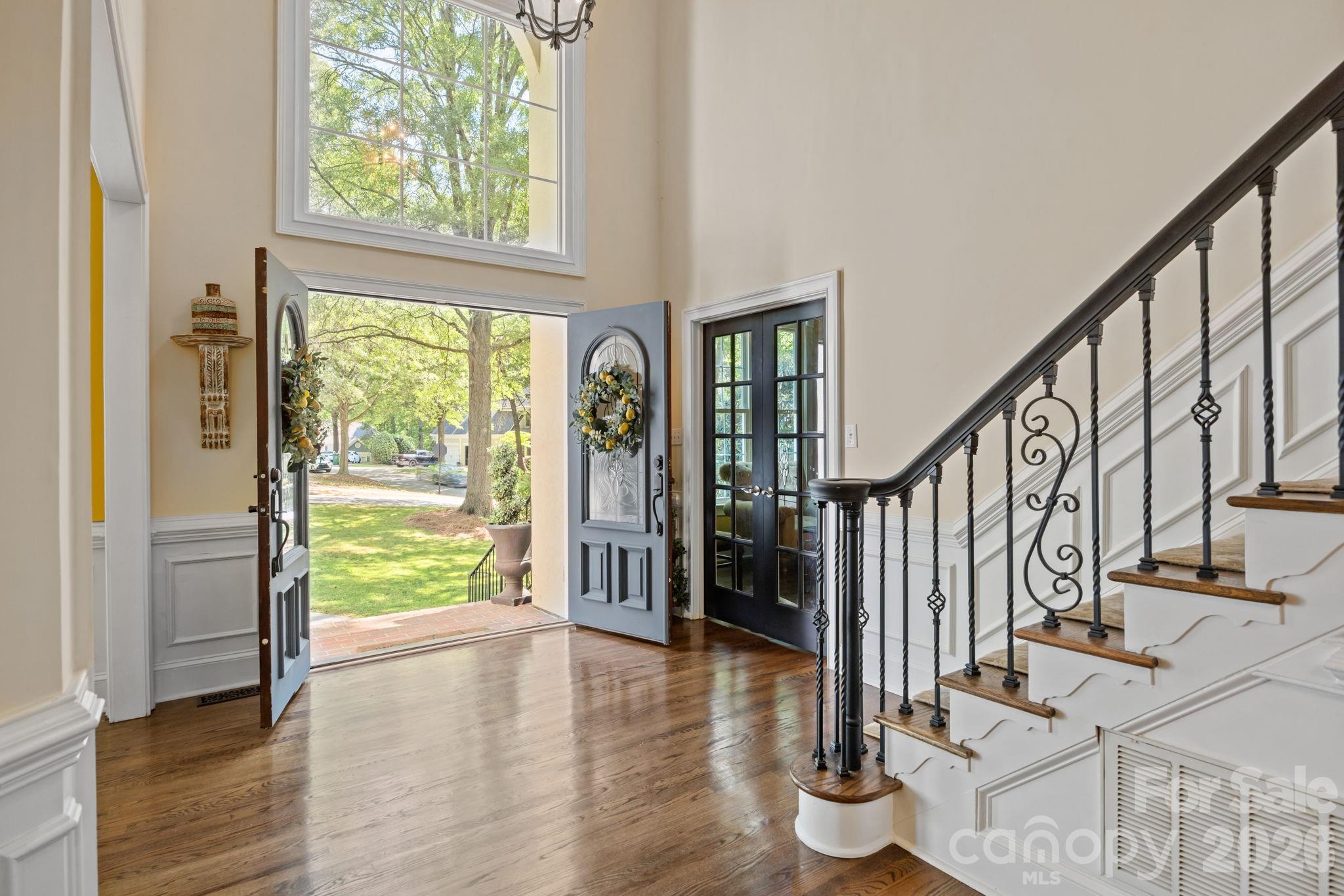 Photo 4 of 3101 Symphony Woods Drive, Charlotte, NC