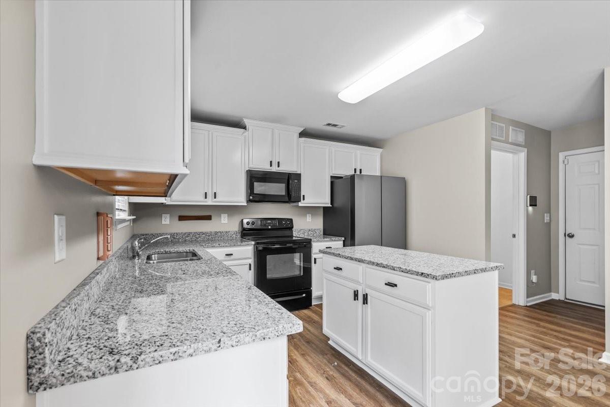 Photo 23 of 5229 Hawkins Meadow Court, Charlotte, NC