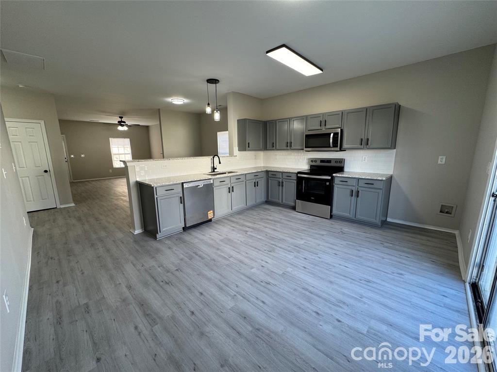 Photo 6 of 9019 Newfield Street, Charlotte, NC