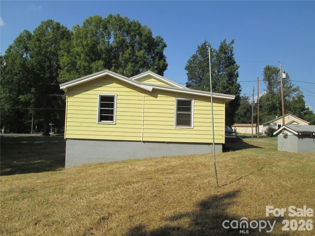 909 Cub Street, Kannapolis, NC - photo 3 of 16