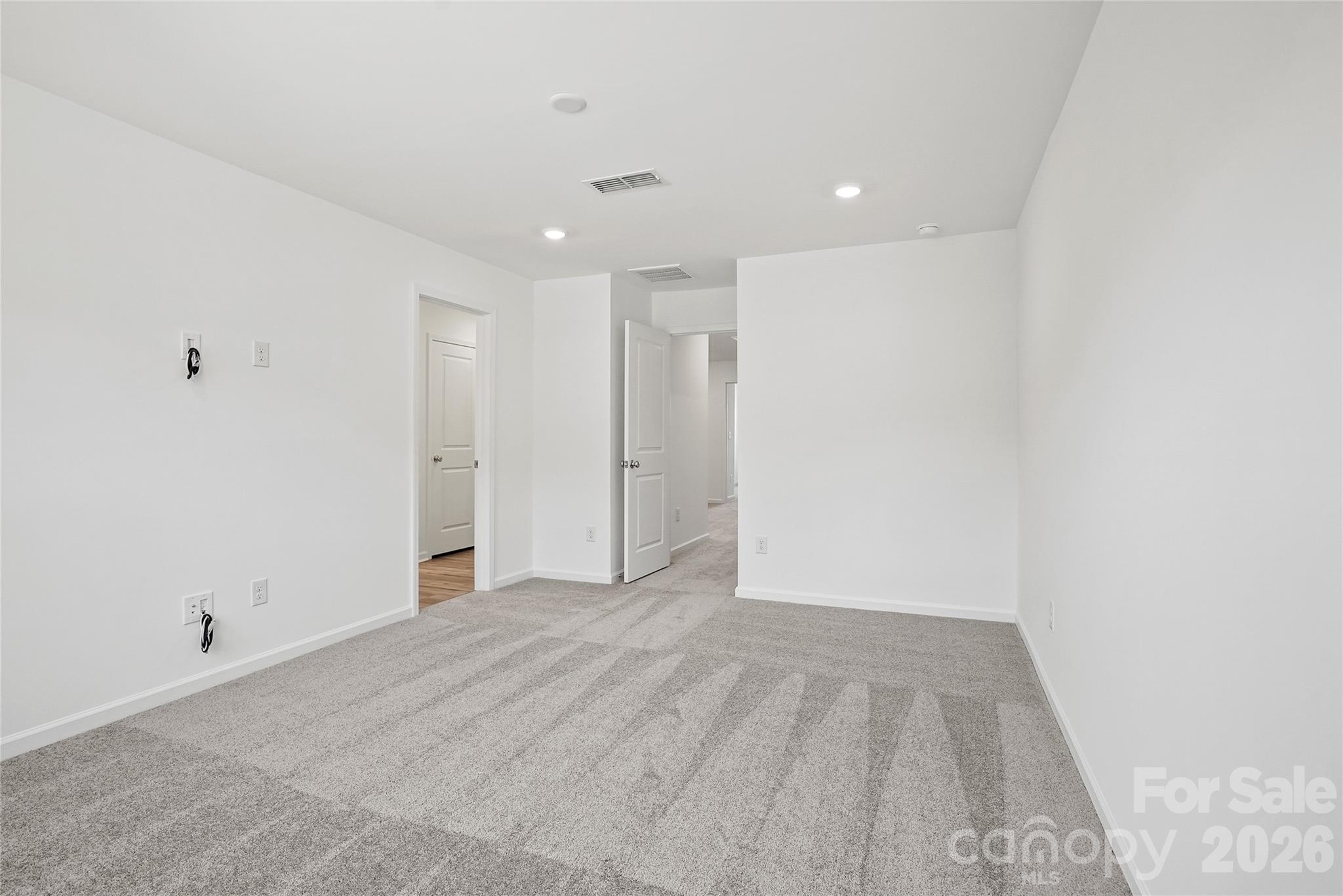 Photo 13 of 11916 Oak Street, Charlotte, NC