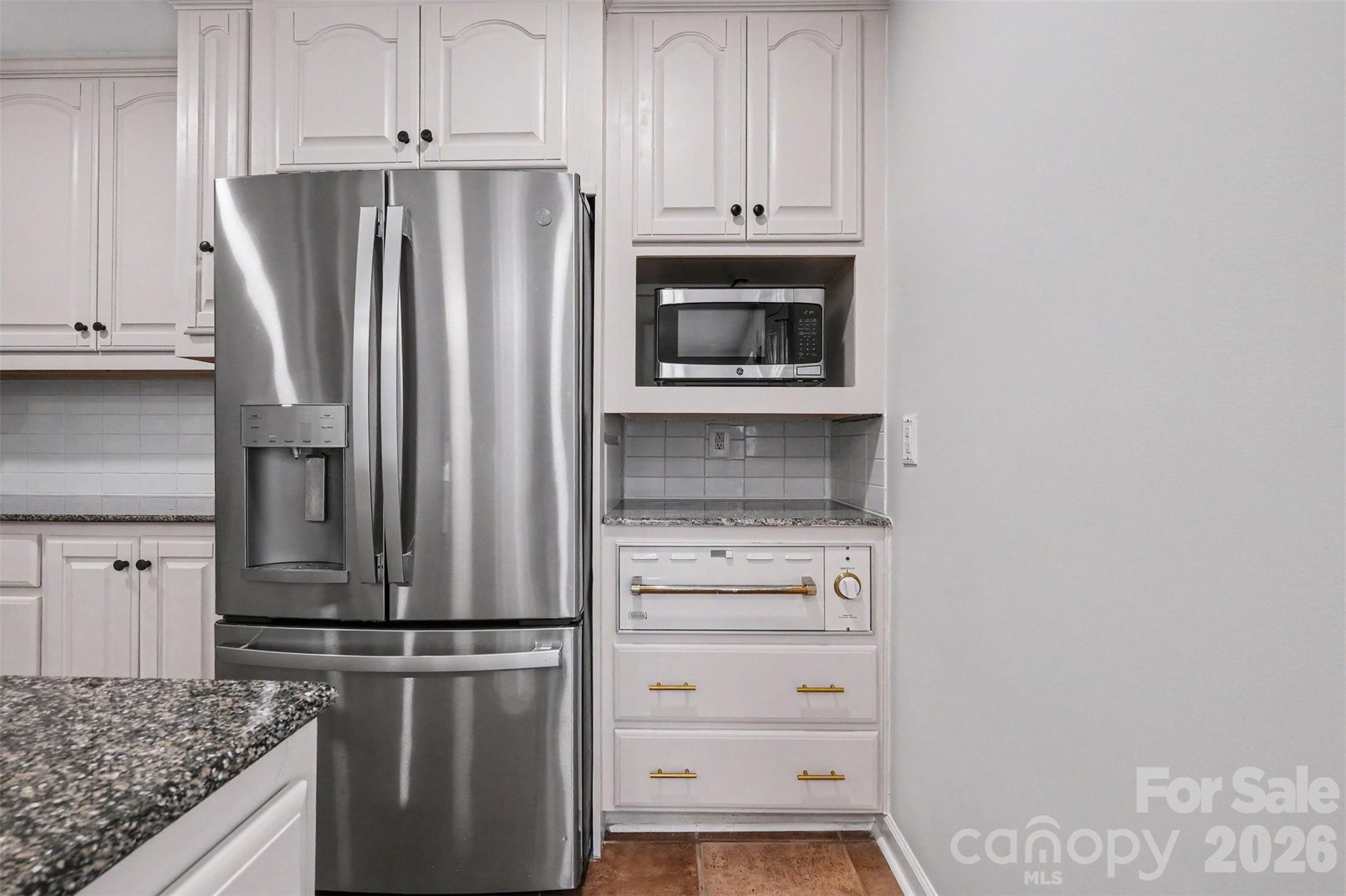 Home for sale at 1030 Mclaughlin Drive, Charlotte, NC — photo 16 of 33