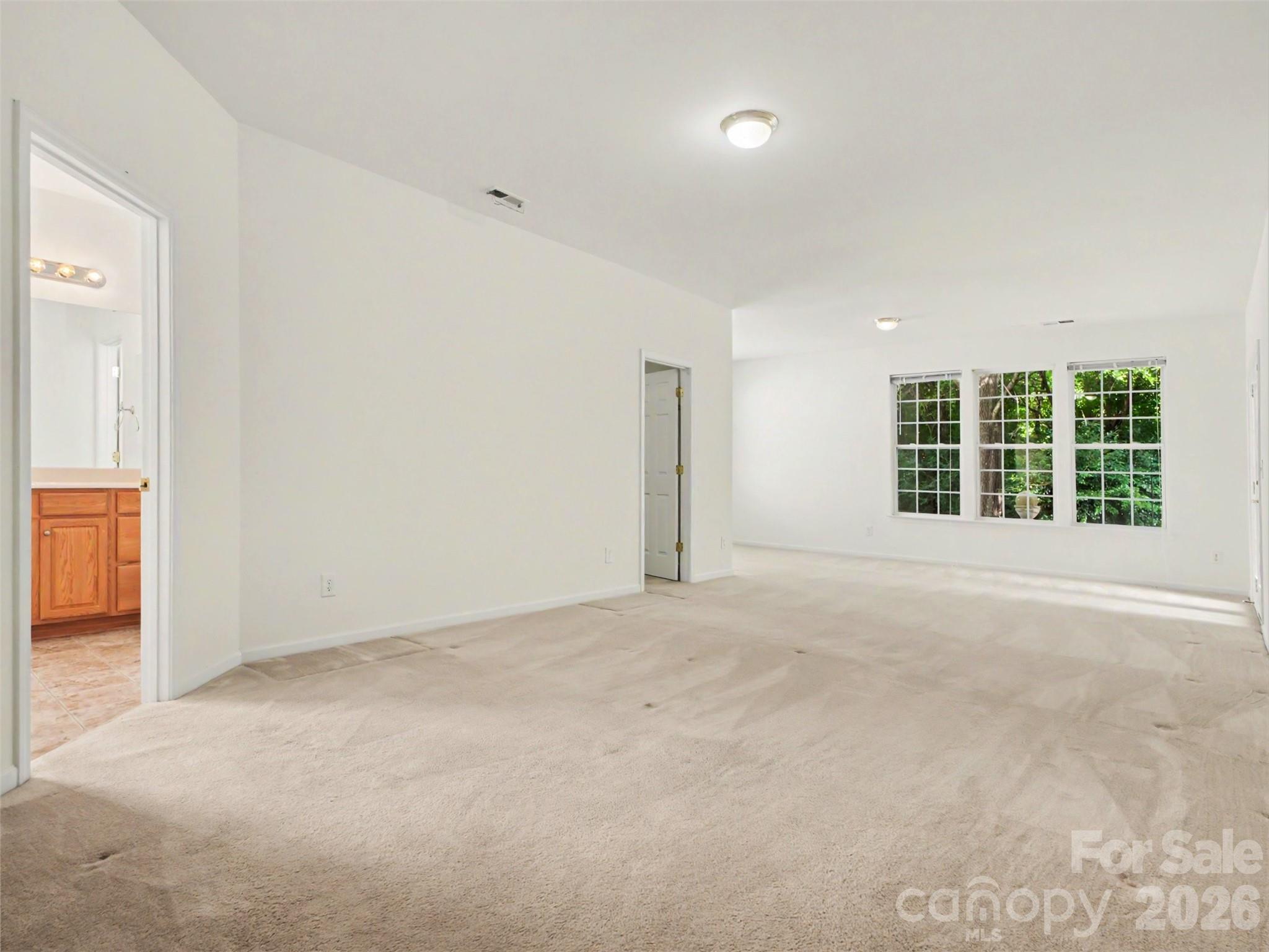 Photo 21 of 834 Platinum Drive, Fort Mill, SC