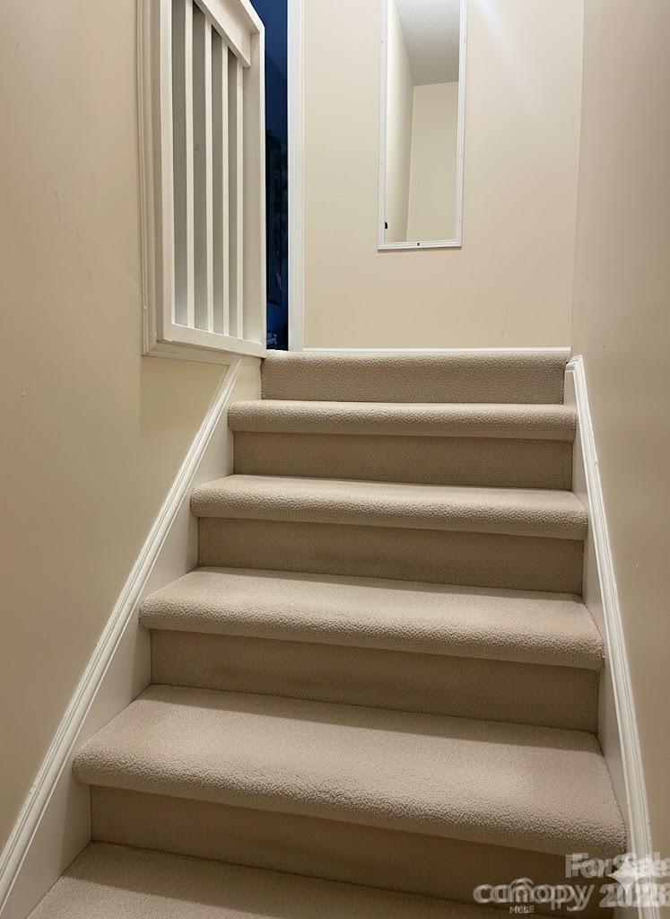 Photo 5 of 7122 Stonington Lane, Charlotte, NC