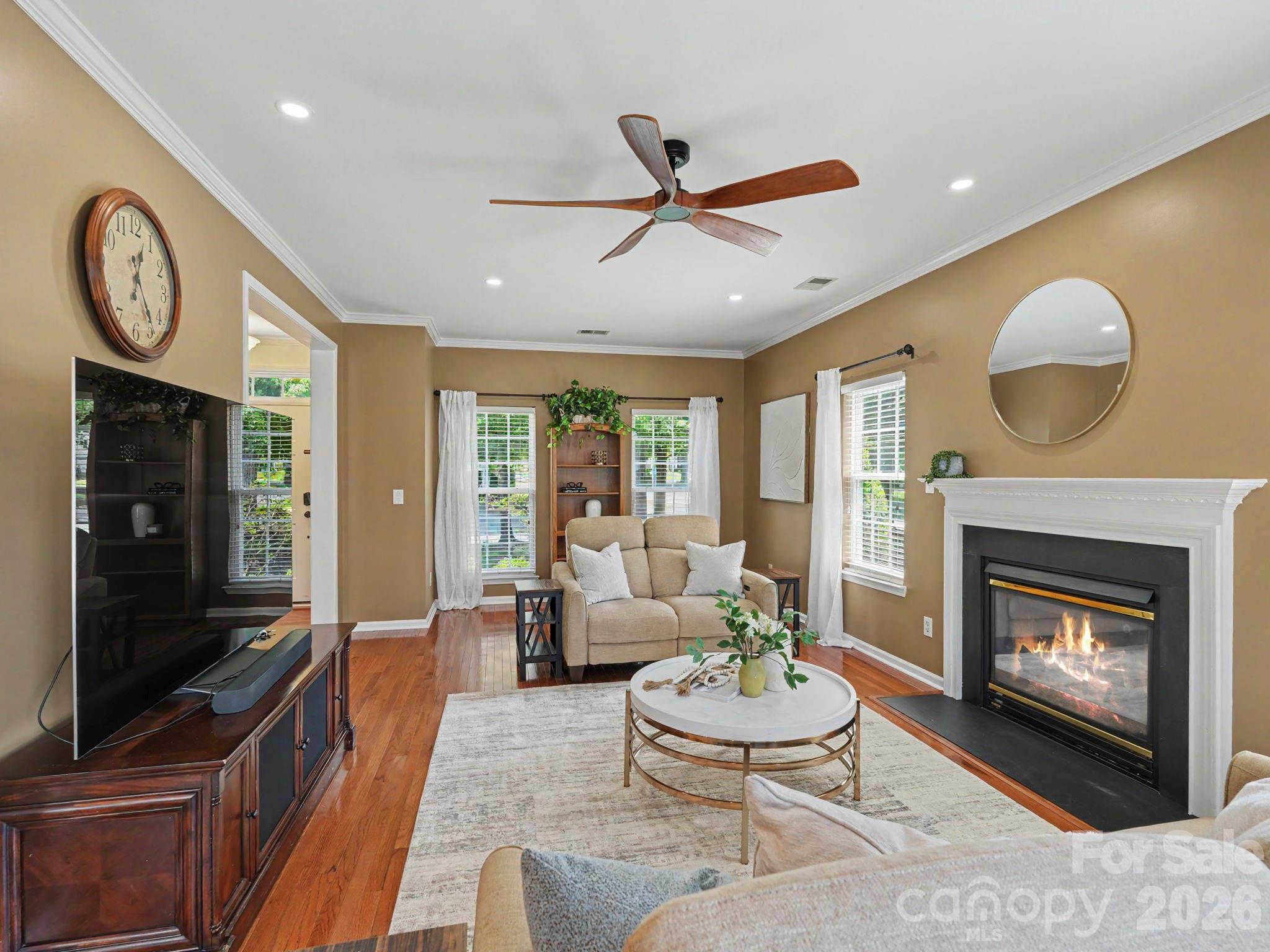 Home for sale at 15505 Robsart Court, Charlotte, NC — photo 7 of 48