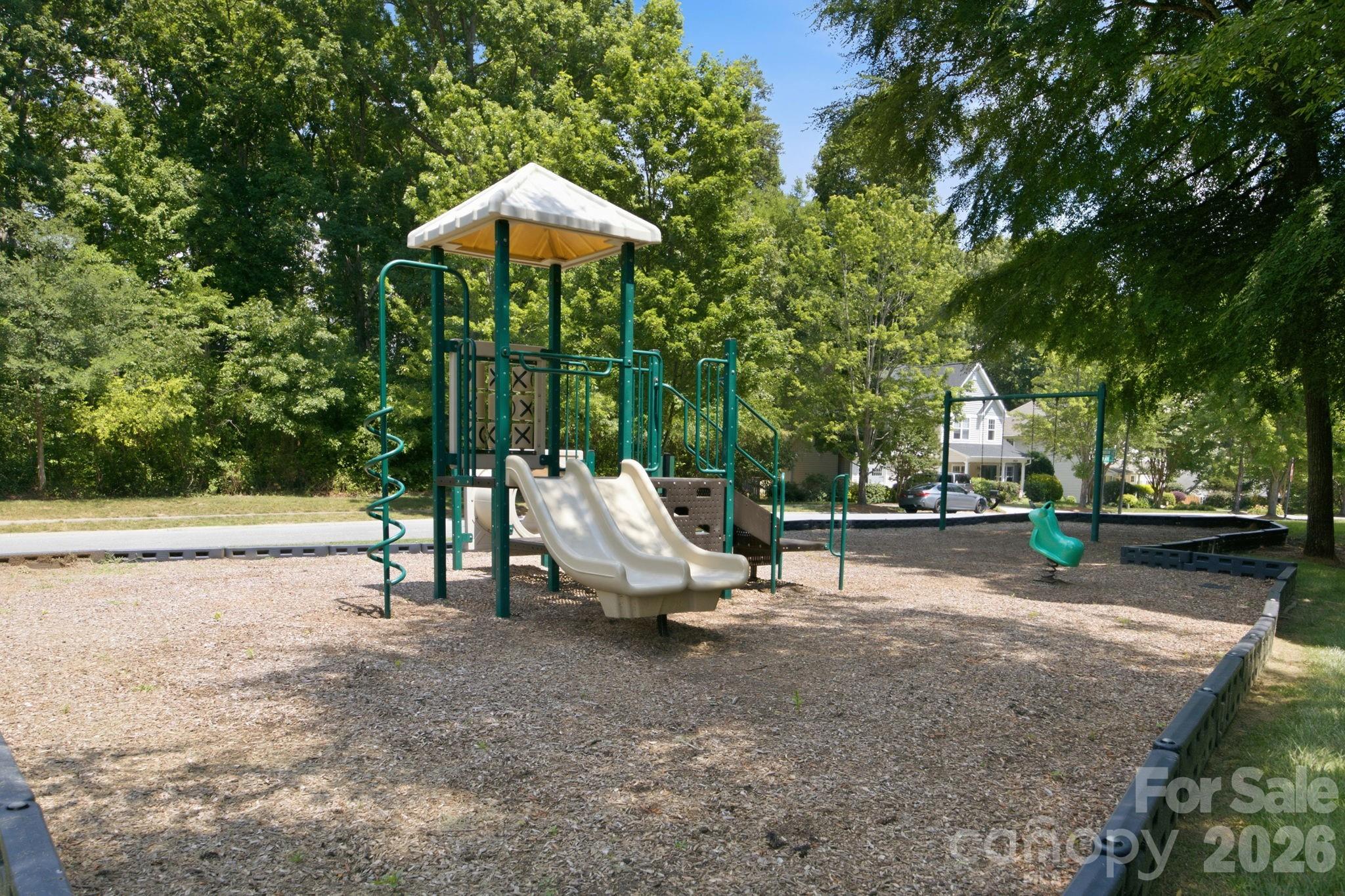 Photo 38 of 9511 Long Hill Drive, Charlotte, NC