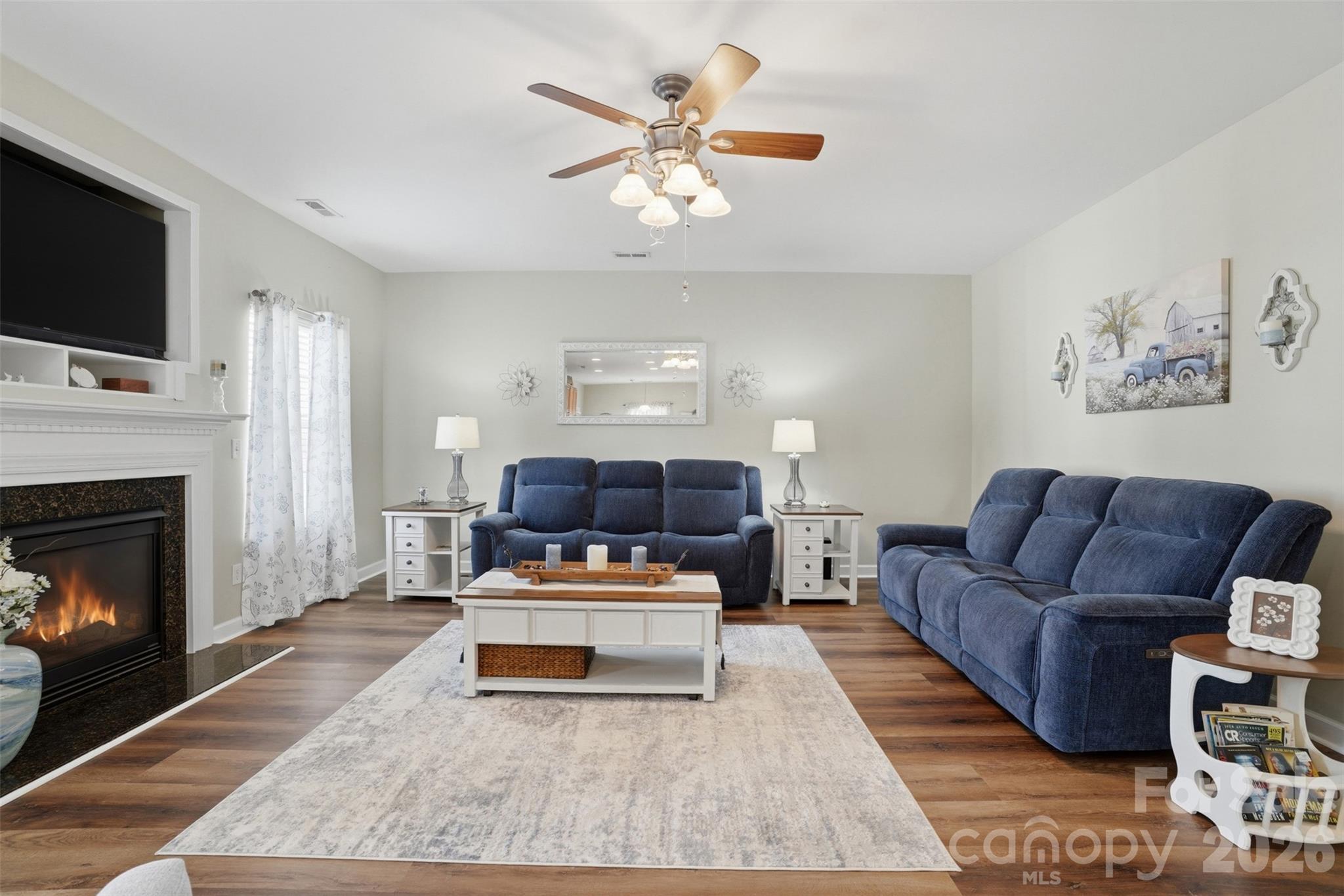 1464 Moss Creek Drive, Harrisburg, NC - photo 7 of 48