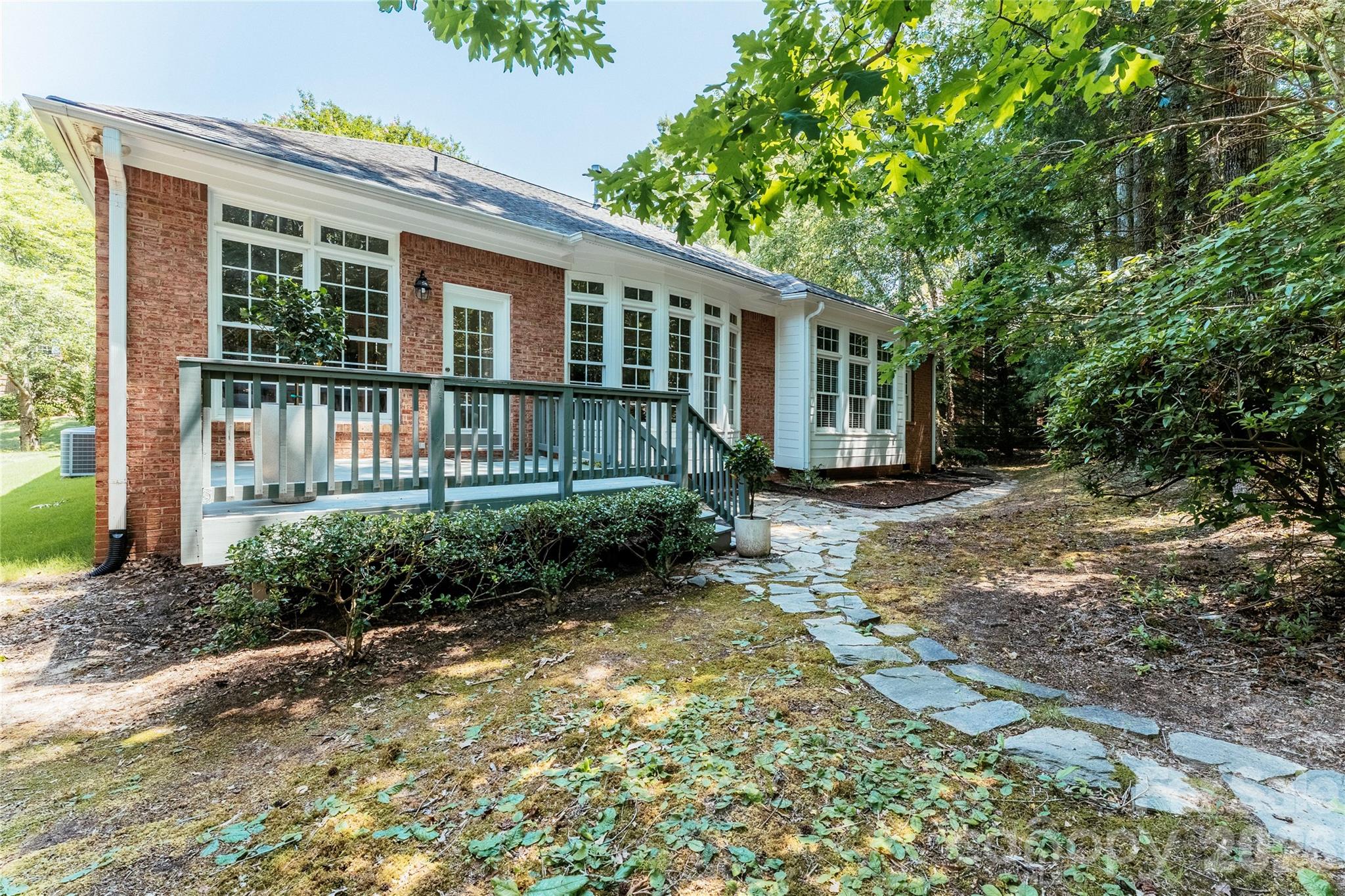Photo 28 of 9425 Briarwick Lane, Charlotte, NC