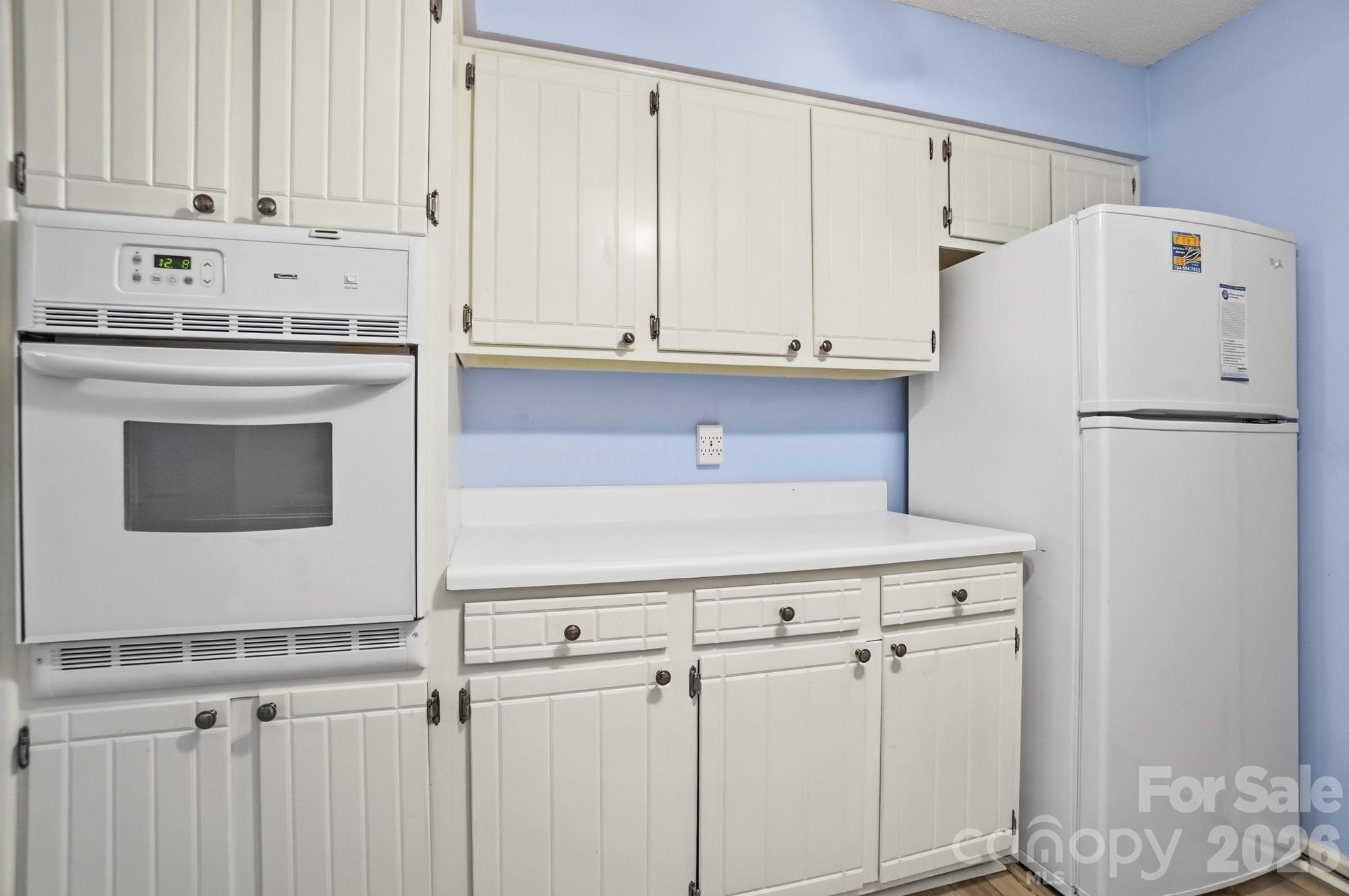 Photo 16 of 4754 Hedgemore DriveN, Charlotte, NC