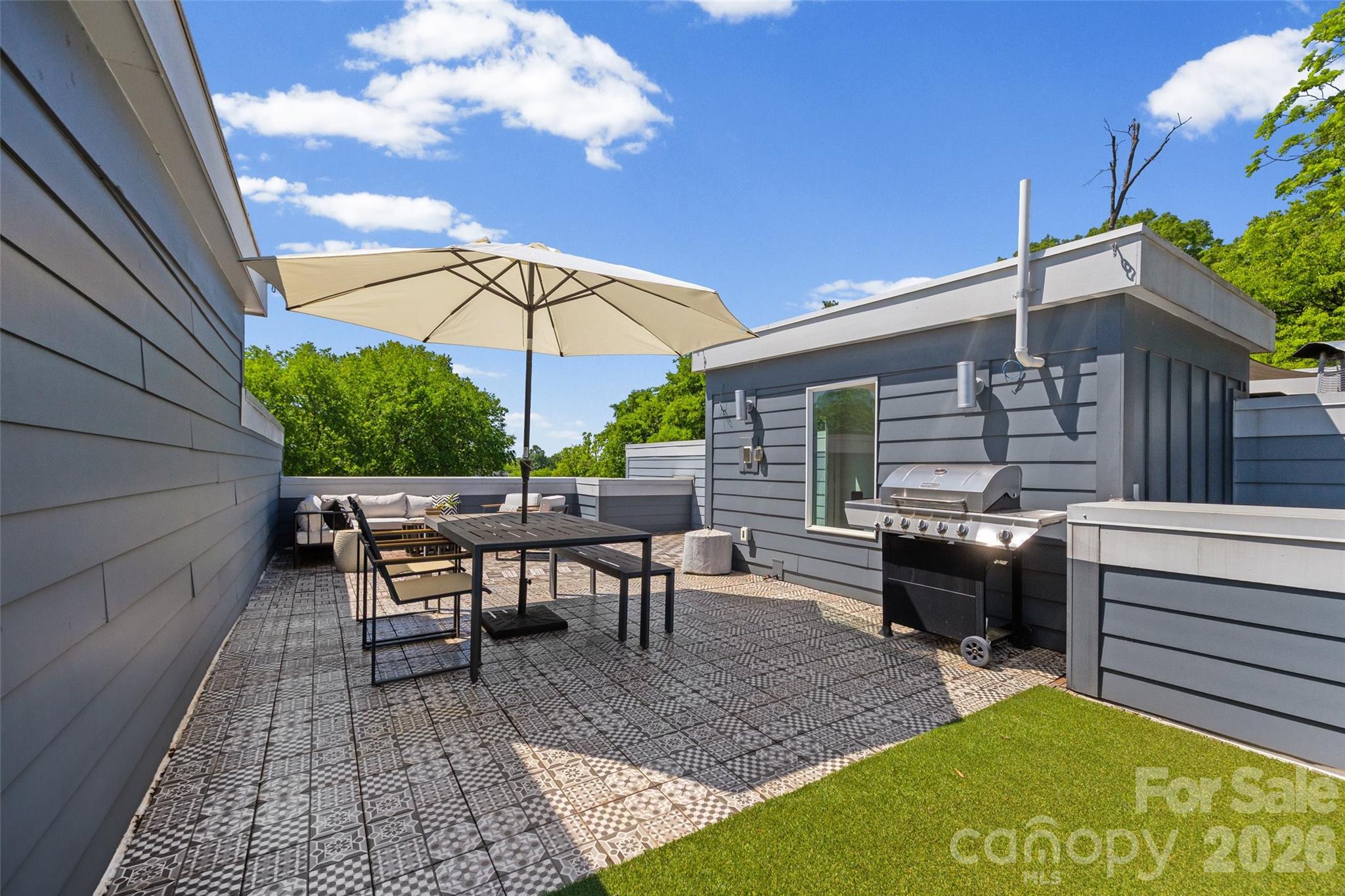 1633 Duckworth Avenue, Charlotte, NC - photo 1 of 41