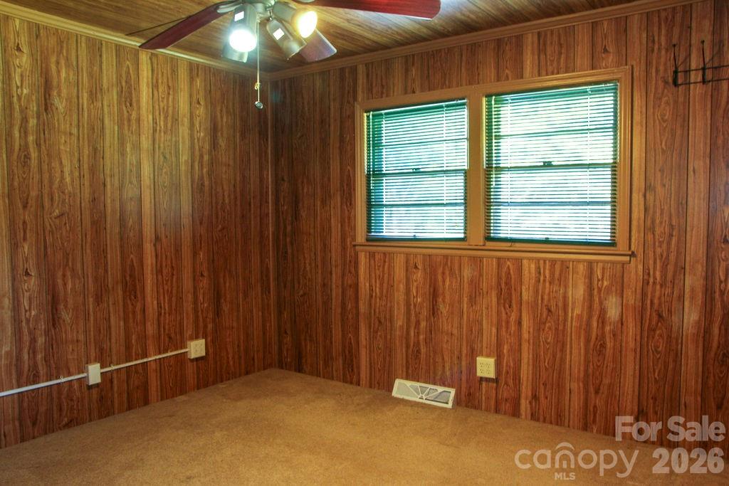 905 S 10th Street, Bessemer City, NC - photo 22 of 40