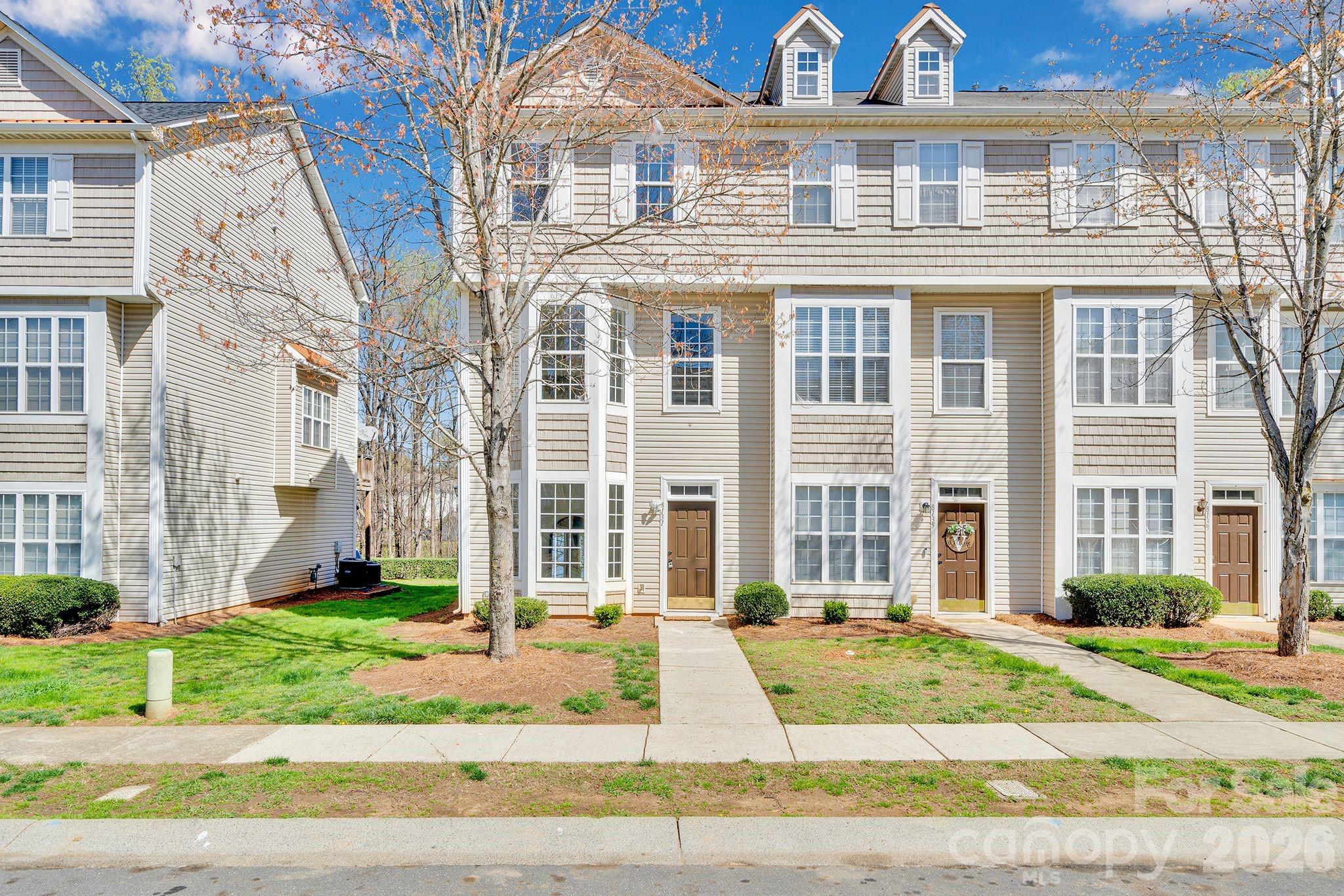 Home for sale at 8131 Kings Creek Drive, Charlotte, NC — photo 1 of 35