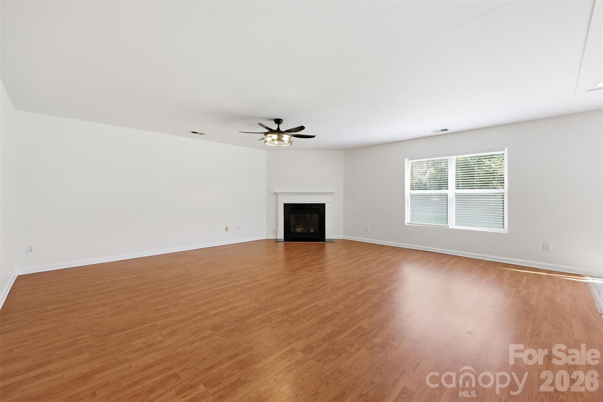 Photo 8 of 3902 Larkhaven Village Drive, Charlotte, NC