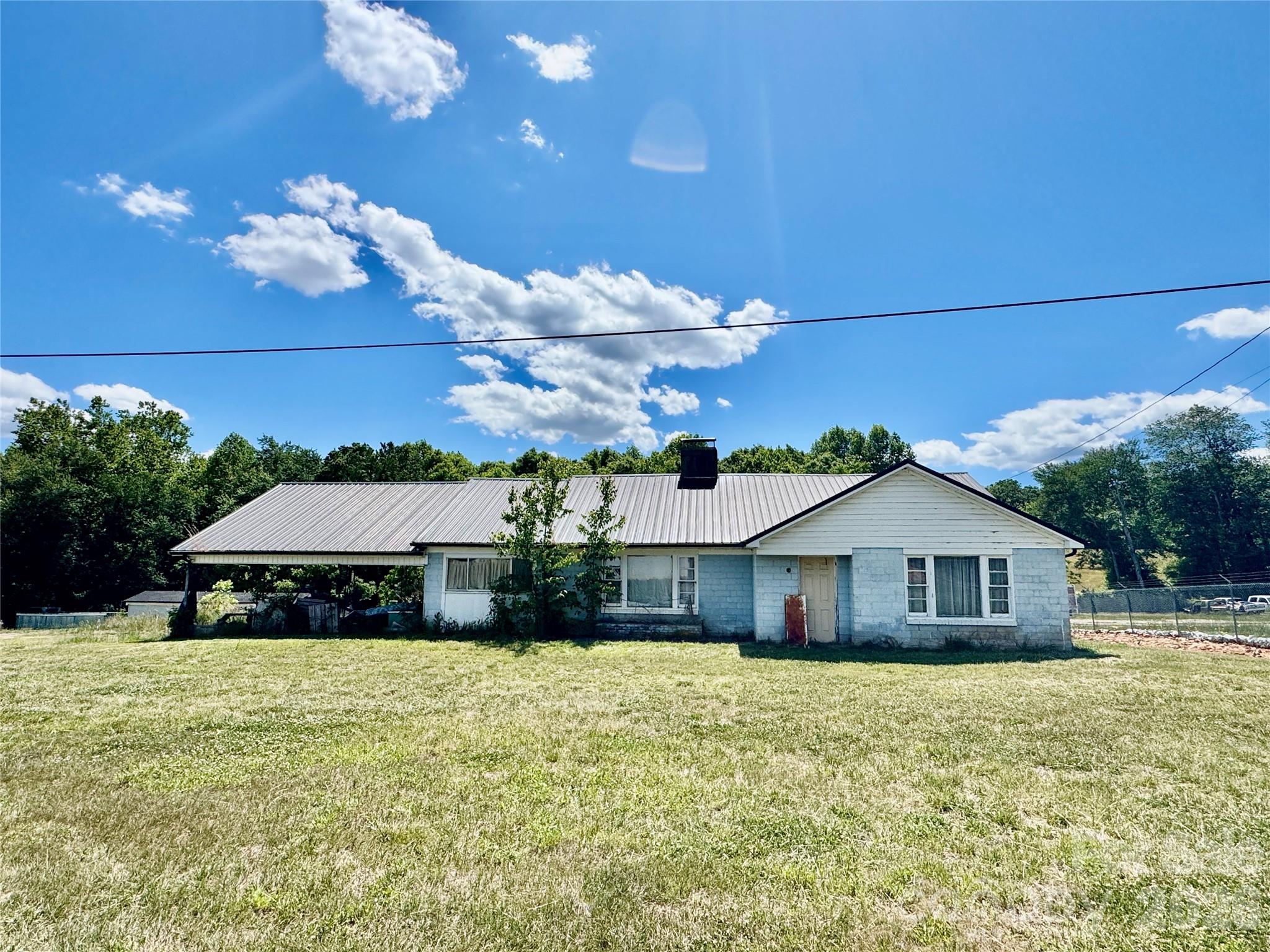 1263 NC 16 Highway N, Taylorsville, NC - photo 18 of 48