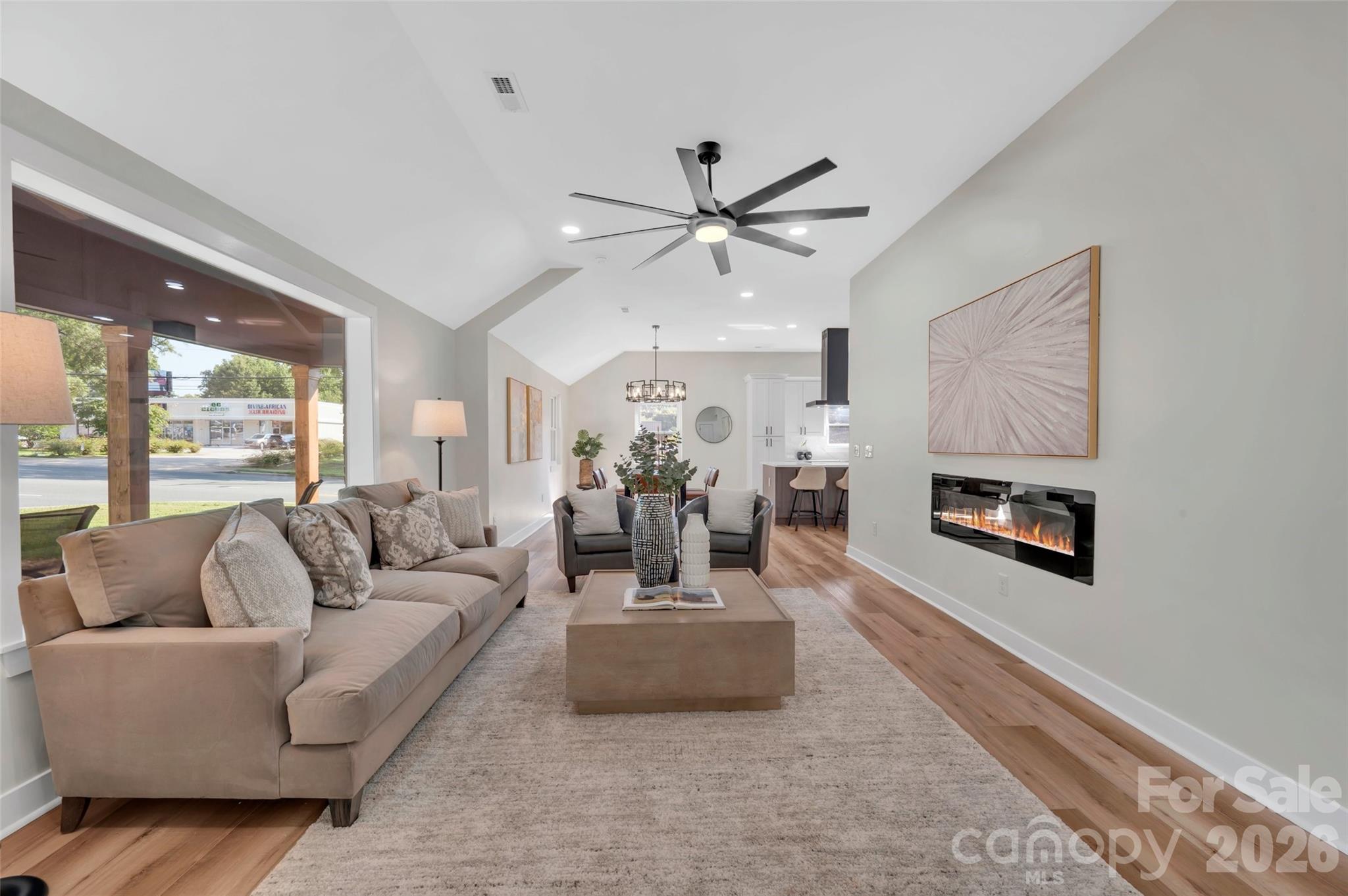 Photo 9 of 3942 McMillan Street, Charlotte, NC