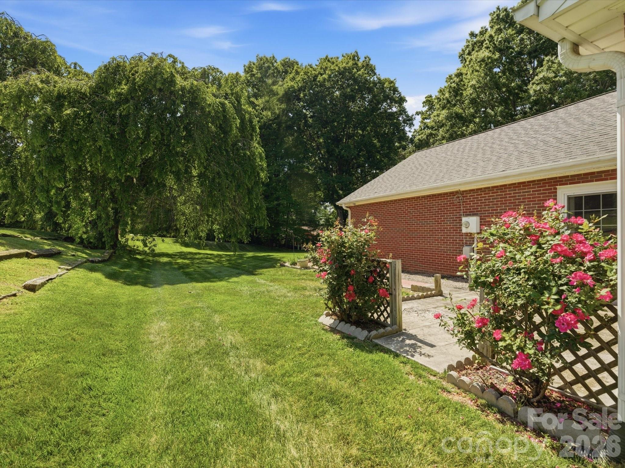 1020 Longreen Drive, Kernersville, NC - photo 35 of 47
