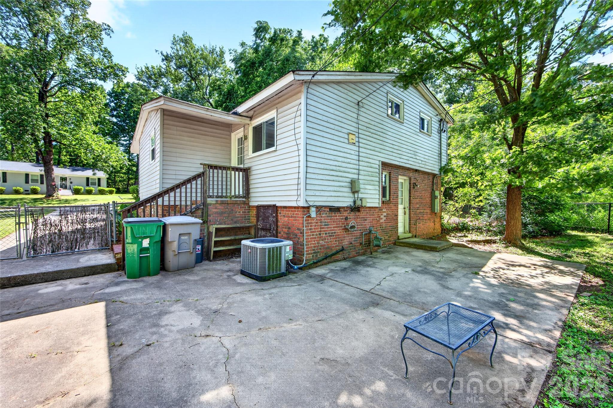 501 Kenlough Drive, Charlotte, NC - photo 43 of 47