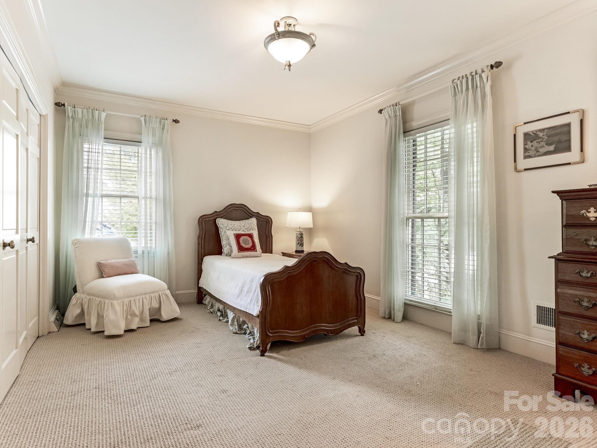 Photo 21 of 2424 Richardson Drive, Charlotte, NC