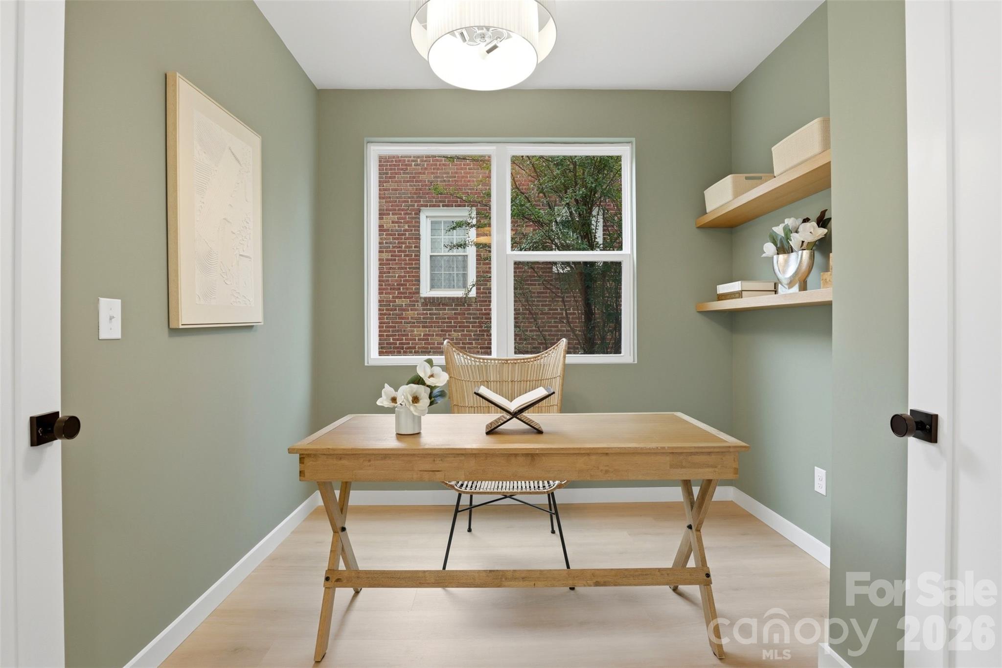 Photo 7 of 2822 Dogwood Avenue, Charlotte, NC
