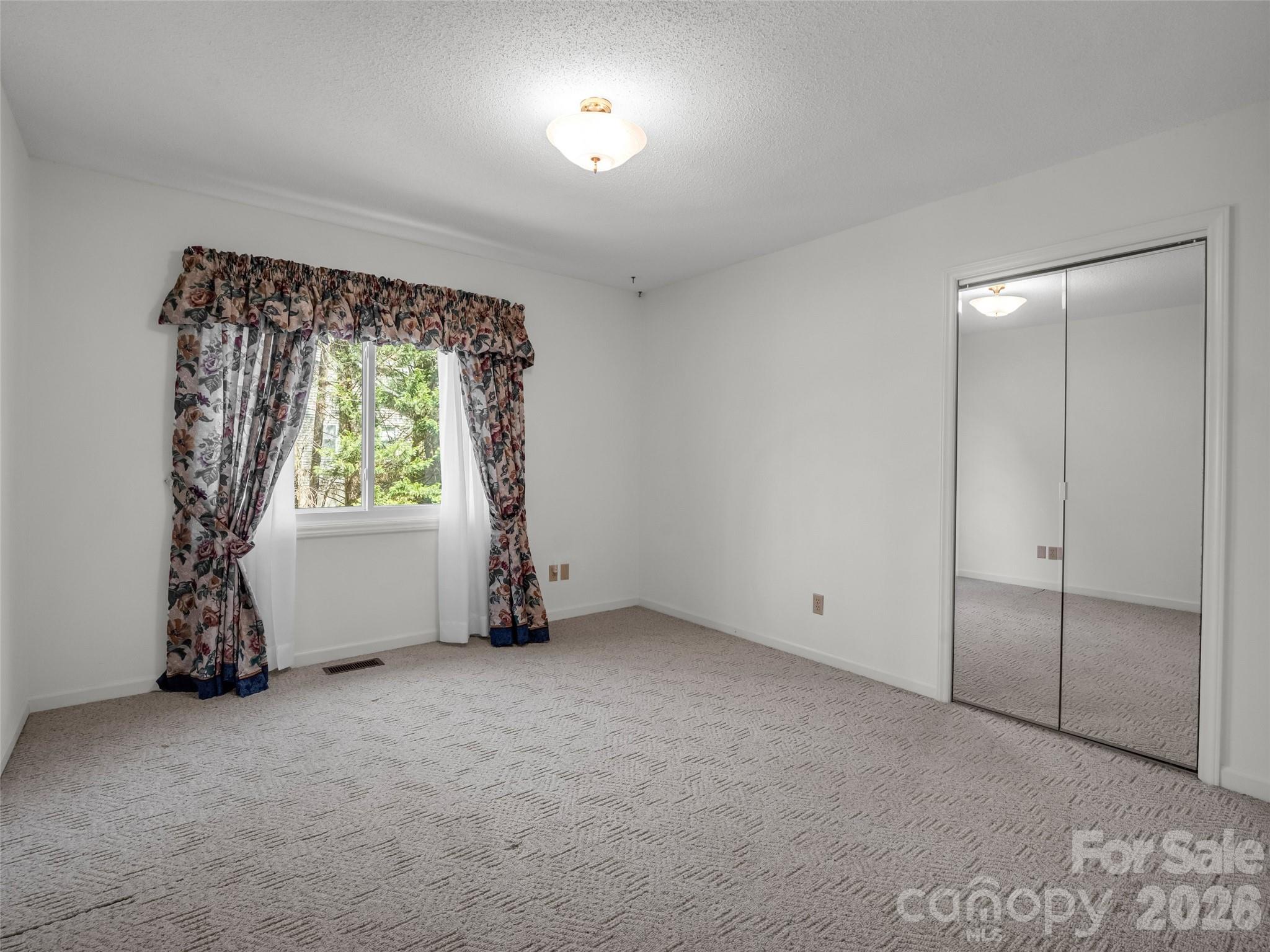 525 Maren Court, Hendersonville, NC - photo 21 of 33