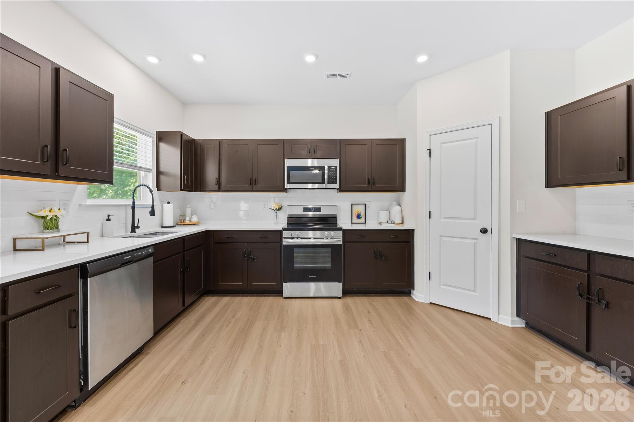 Photo 6 of 6230 Gala Lane, Charlotte, NC
