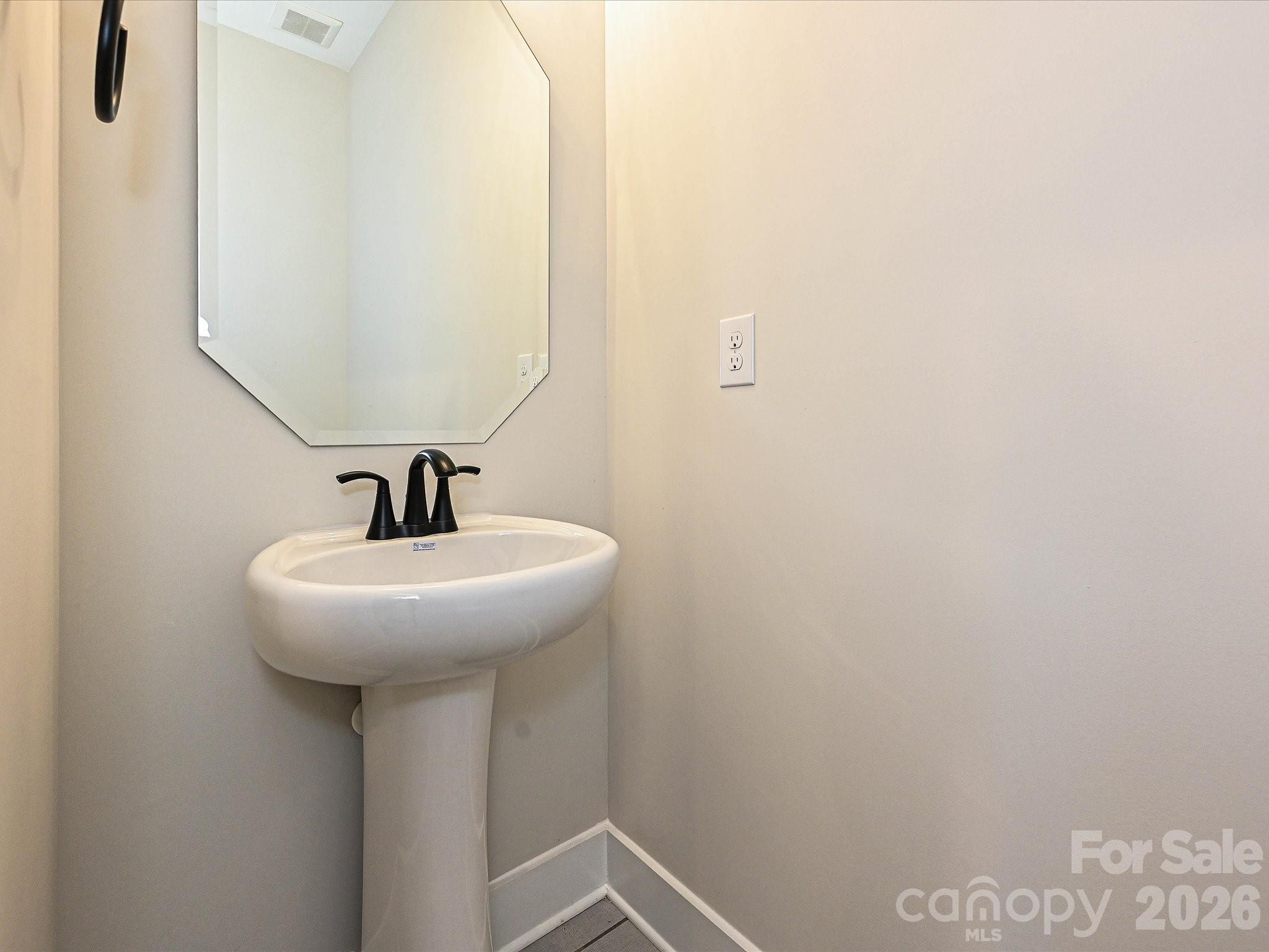 Photo 30 of 912 Callahan StreetEQX1665, Charlotte, NC