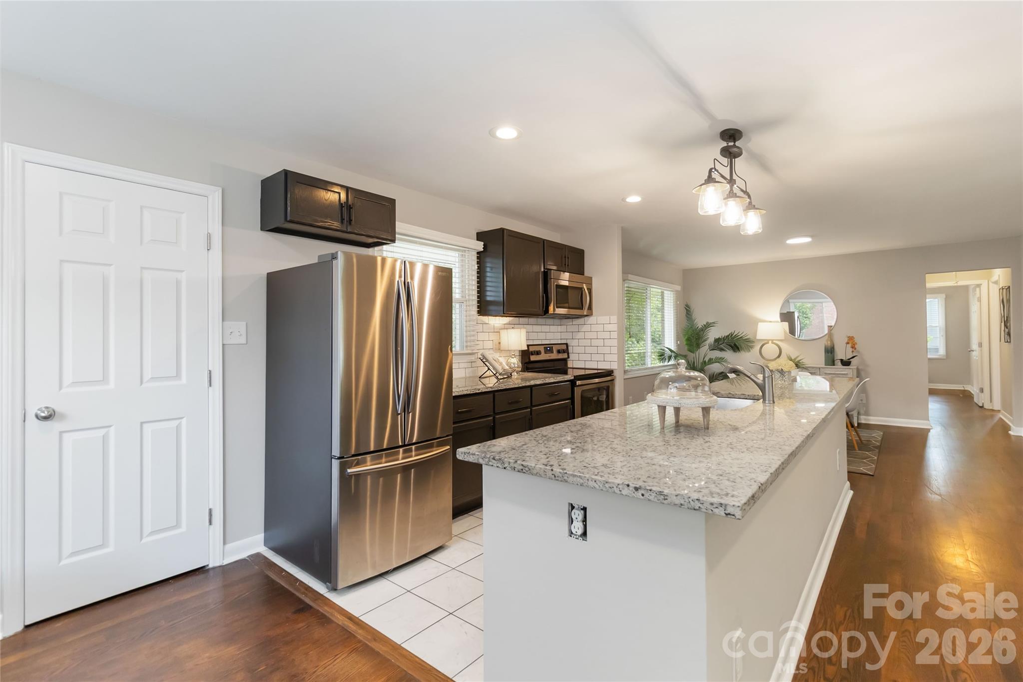 Photo 9 of 3526 Stonehaven Drive, Charlotte, NC