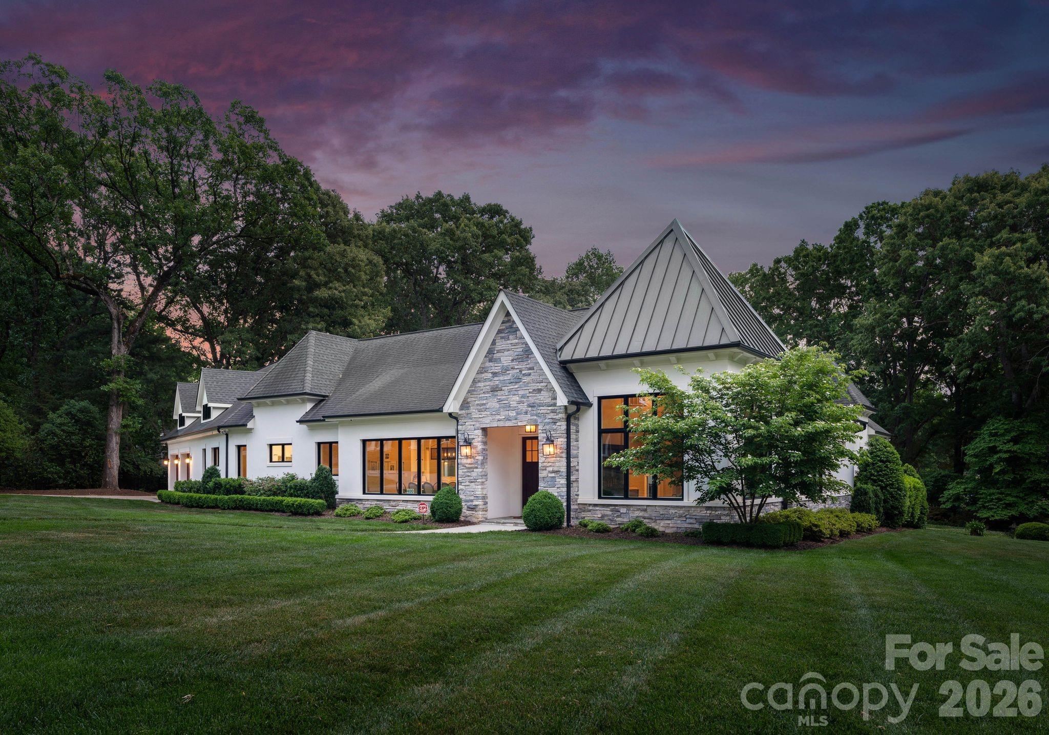 Photo 2 of 400 Glen Oaks Road, Charlotte, NC