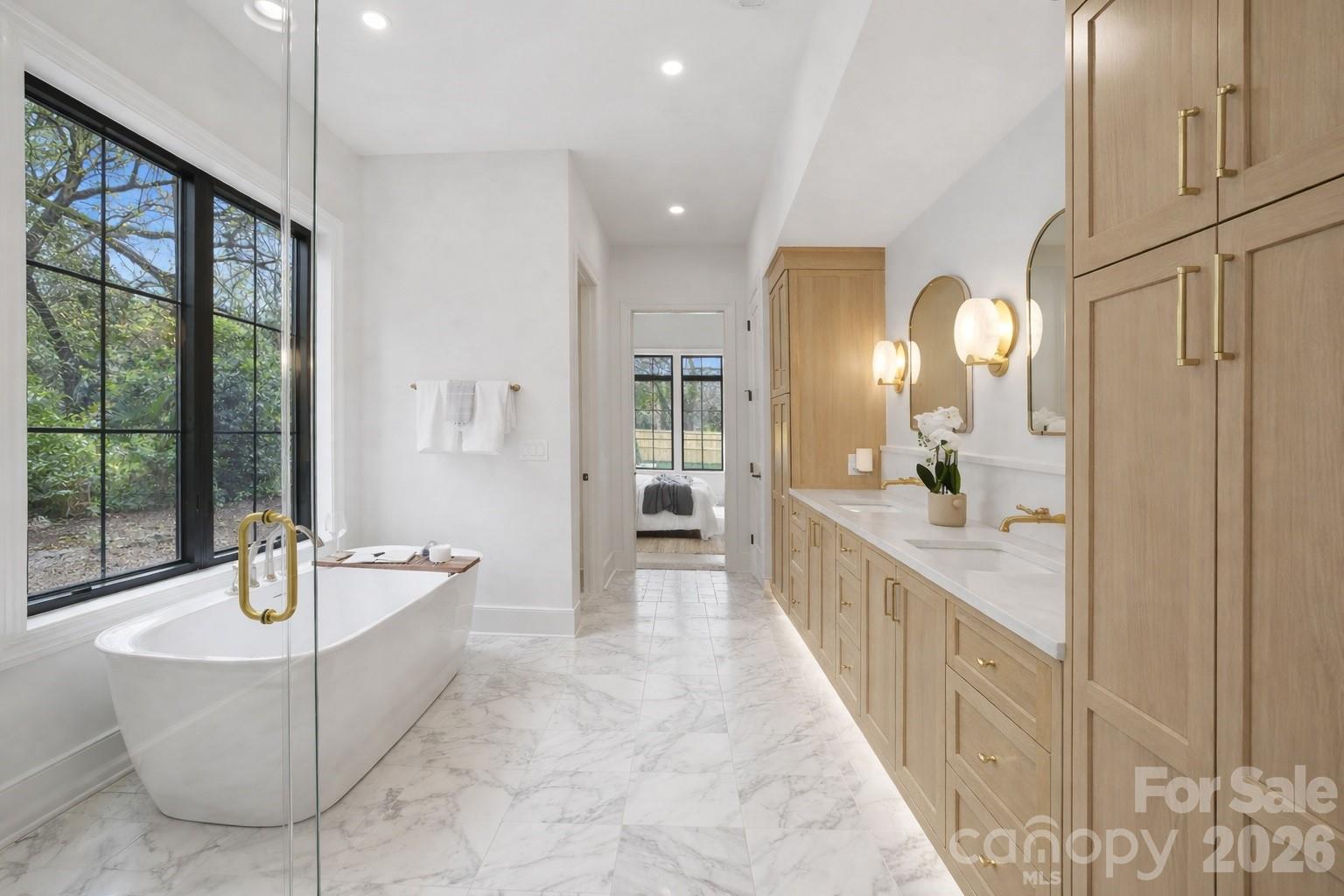 Photo 14 of 519 Meadowbrook Road, Charlotte, NC