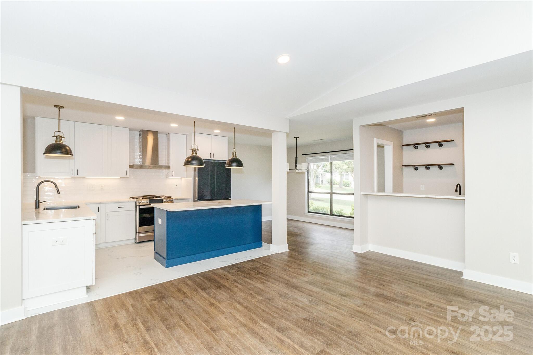 Photo 7 of 4020 Bon Rea Drive, Charlotte, NC