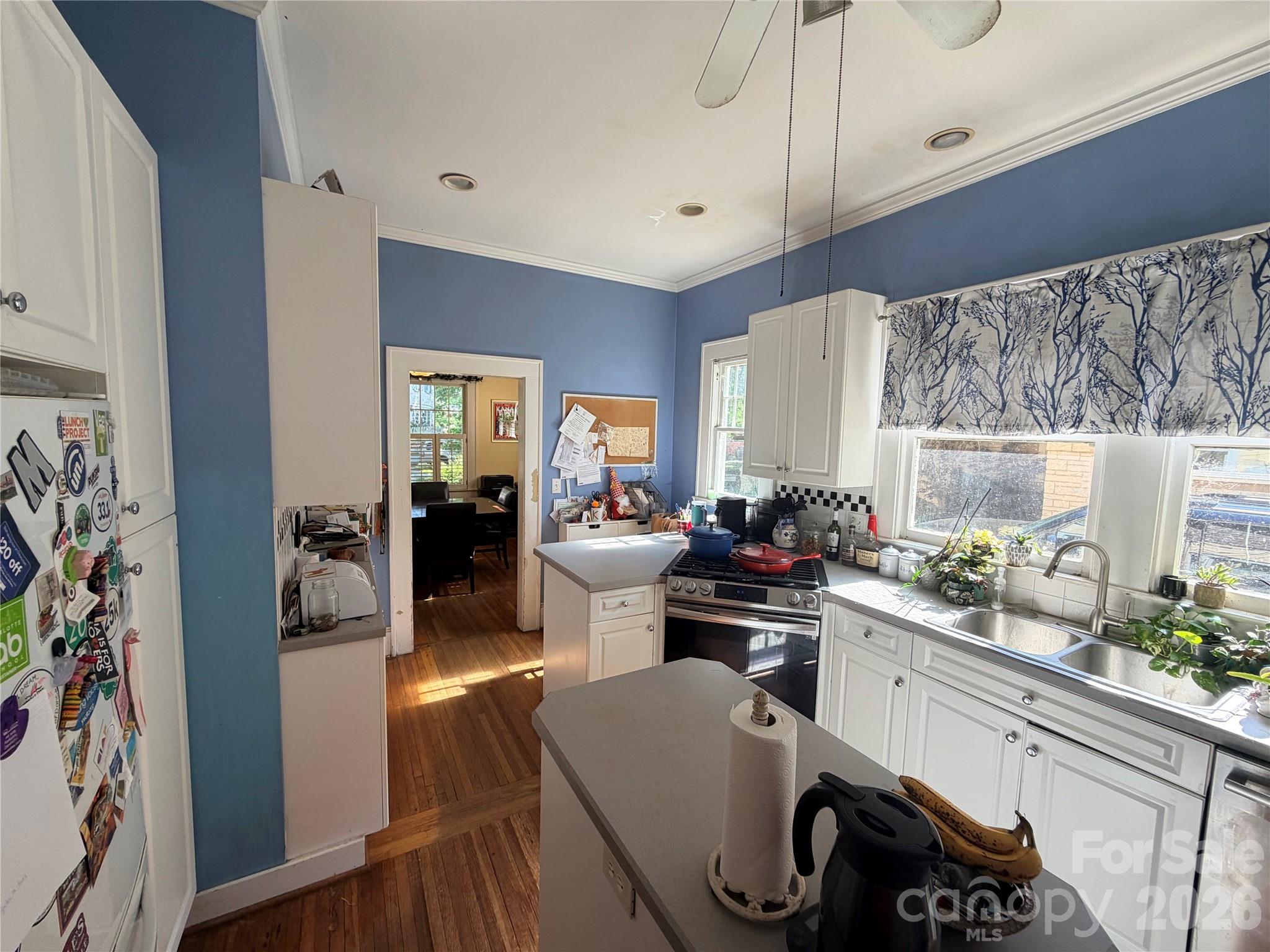 Photo 11 of 2104 Midwood Place, Charlotte, NC