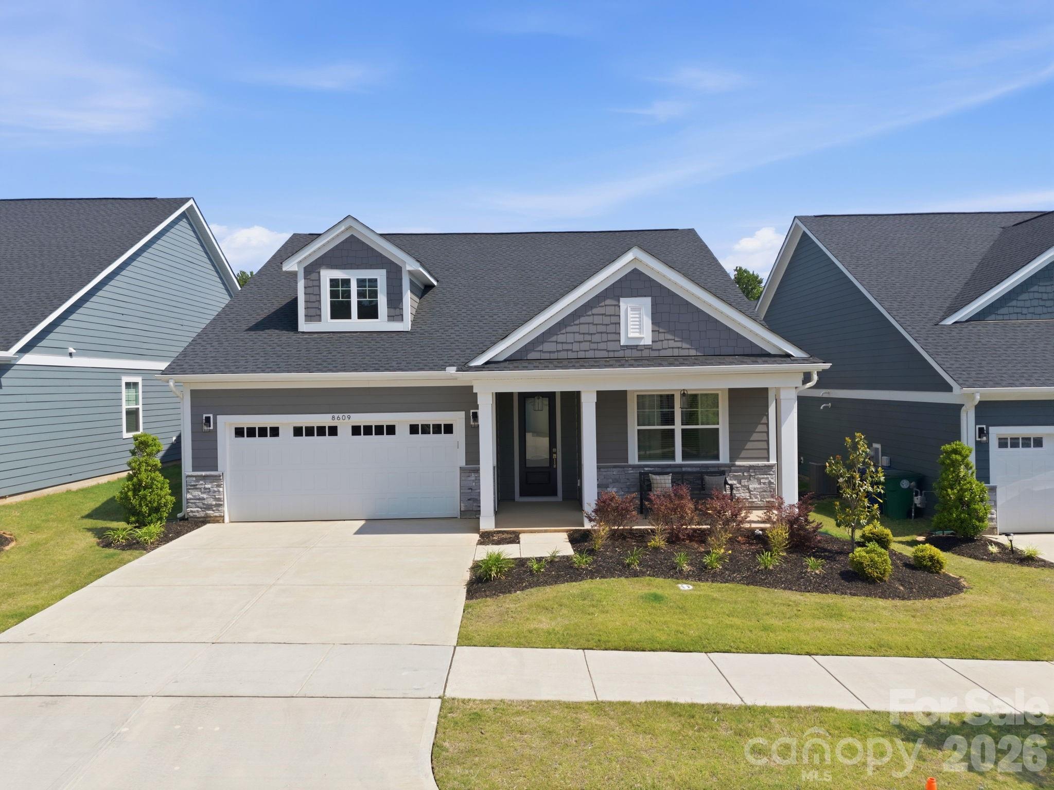 8609 Chagrin Drive, Cornelius, NC - photo 1 of 47