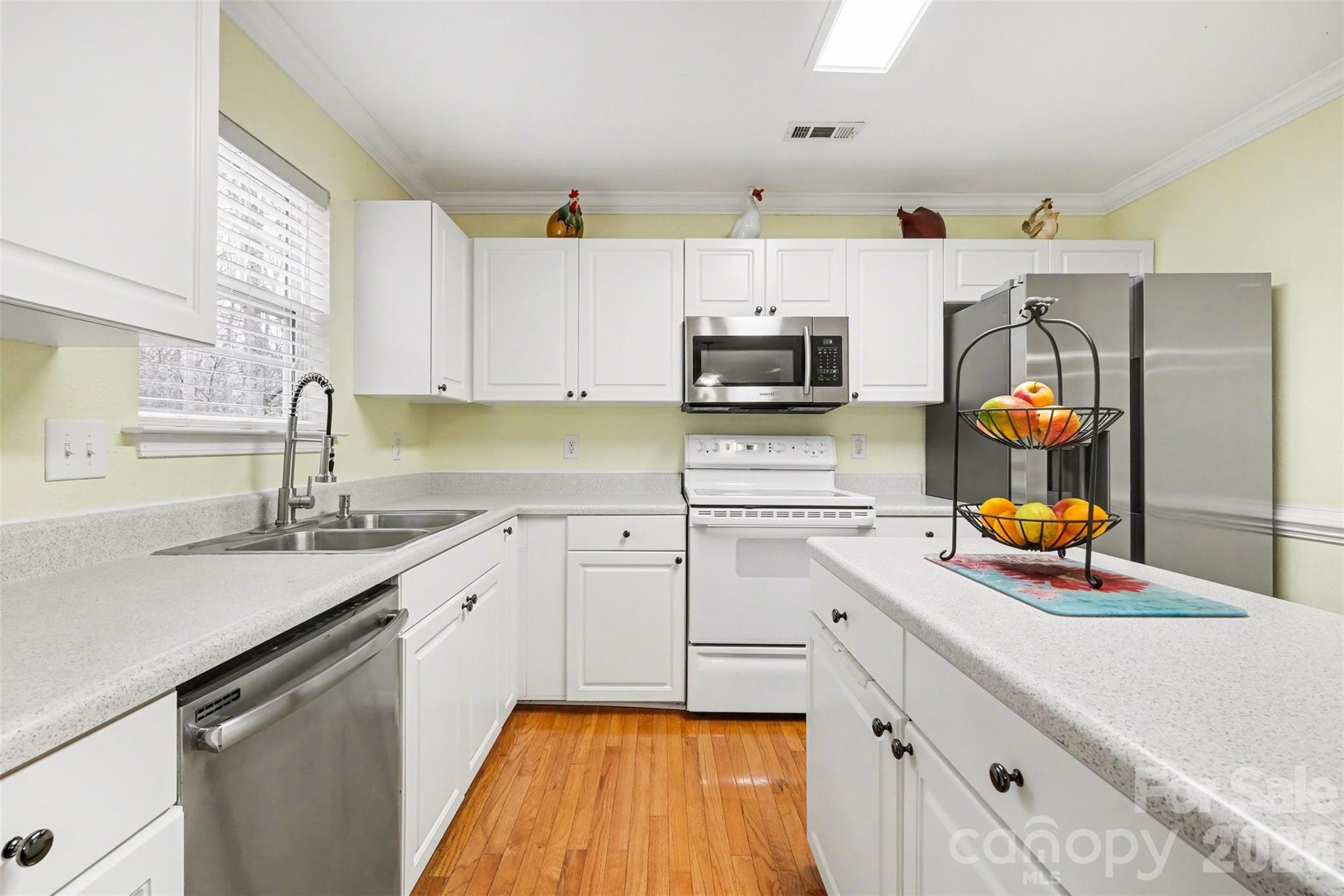 Photo 20 of 14212 Waterlyn Drive, Charlotte, NC