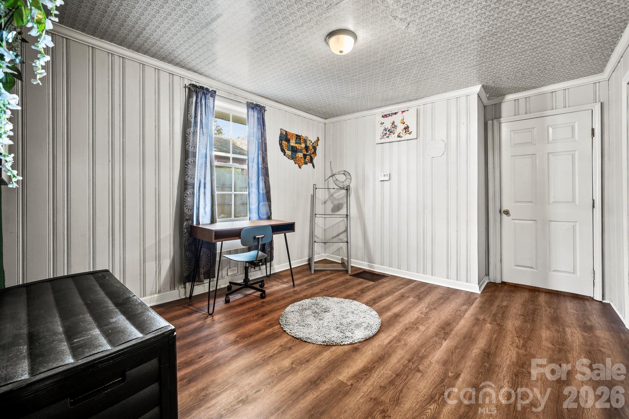 Photo 10 of 933 Rowan Street, Charlotte, NC