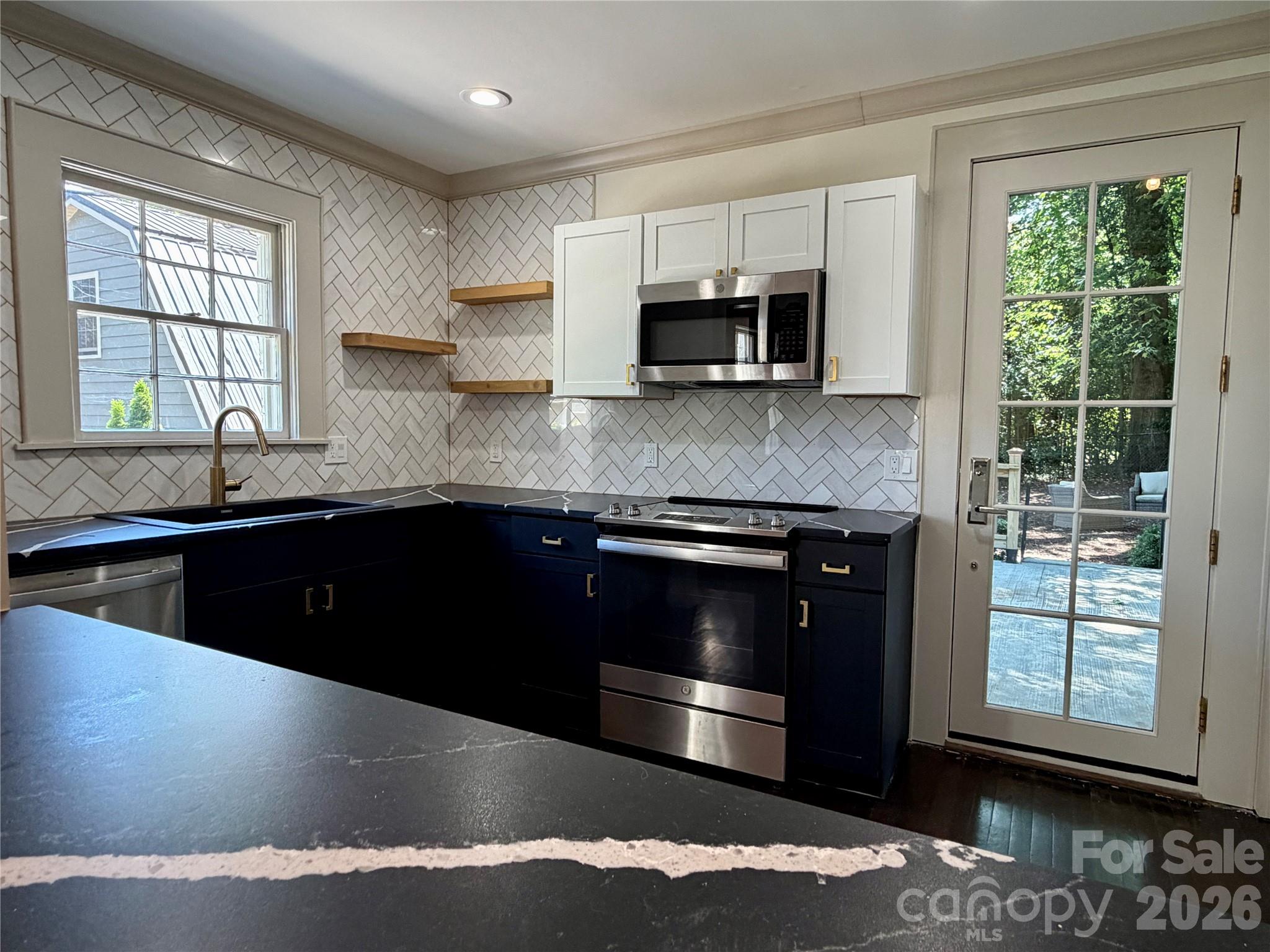 Photo 3 of 1024 Rockway Drive, Charlotte, NC