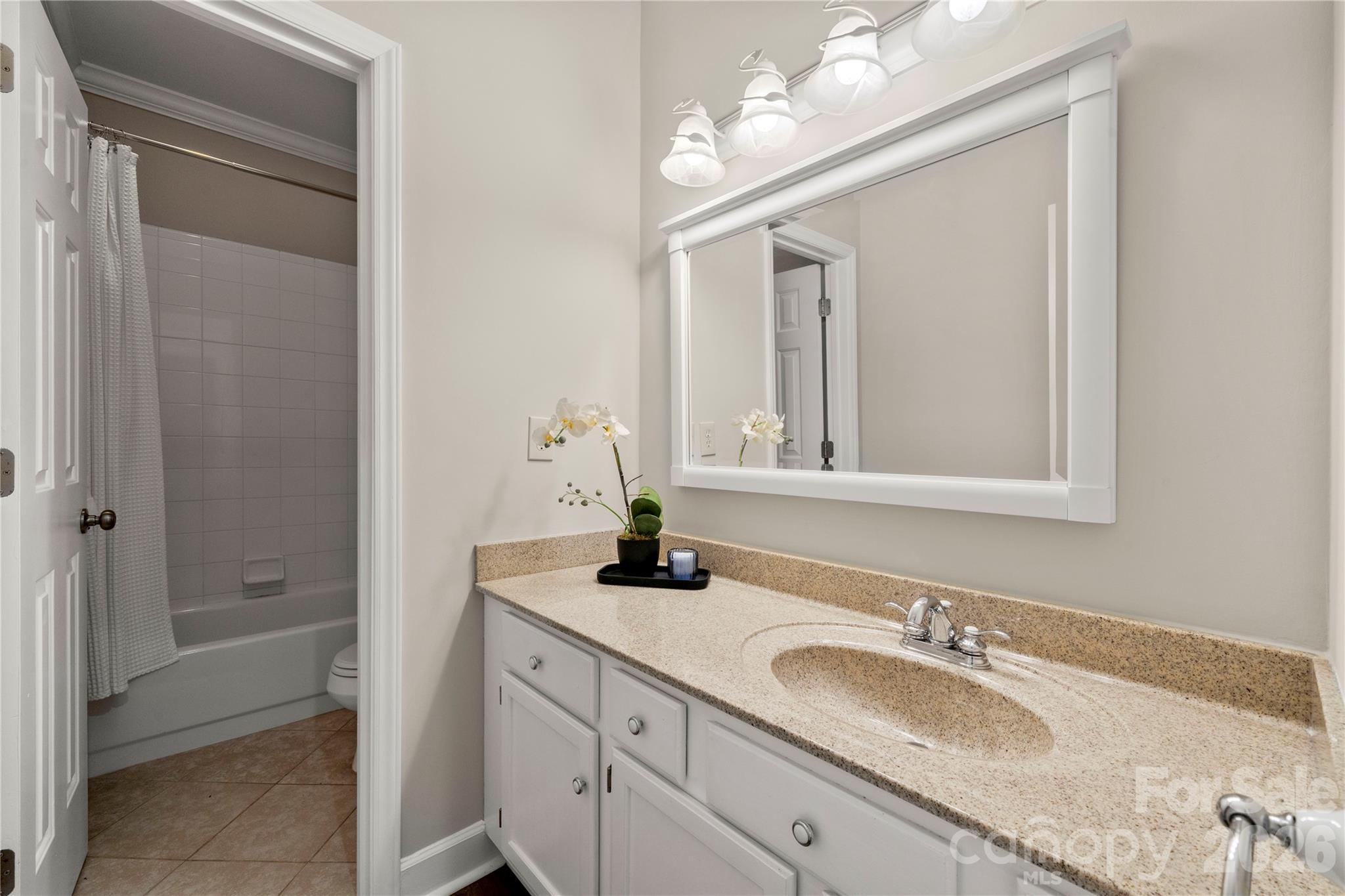 Photo 9 of 9717 Emerald Point Drive1, Charlotte, NC
