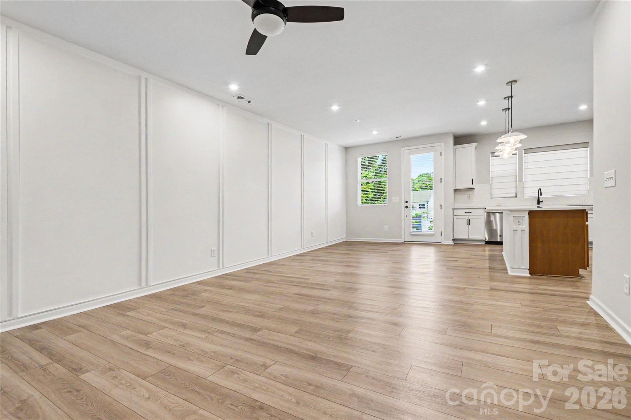 908 Kinsey Alley, Charlotte, NC - photo 5 of 27