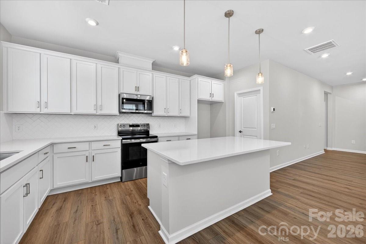 Photo 8 of 8426 Discovery Lane, Charlotte, NC