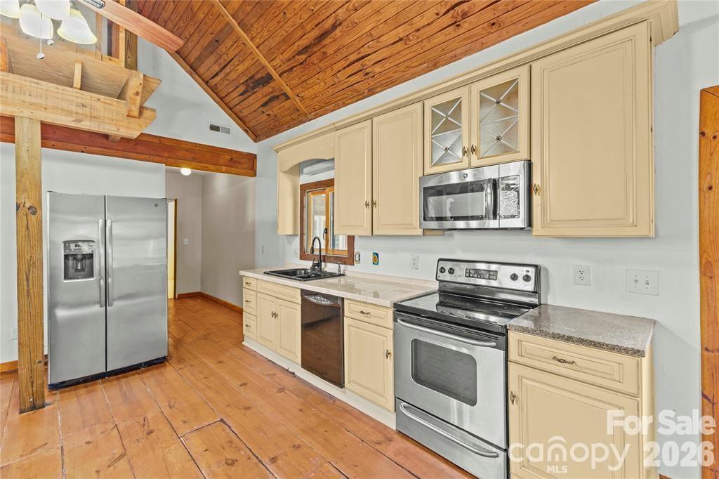 Photo 10 of 11826 Merriweather Drive, Charlotte, NC
