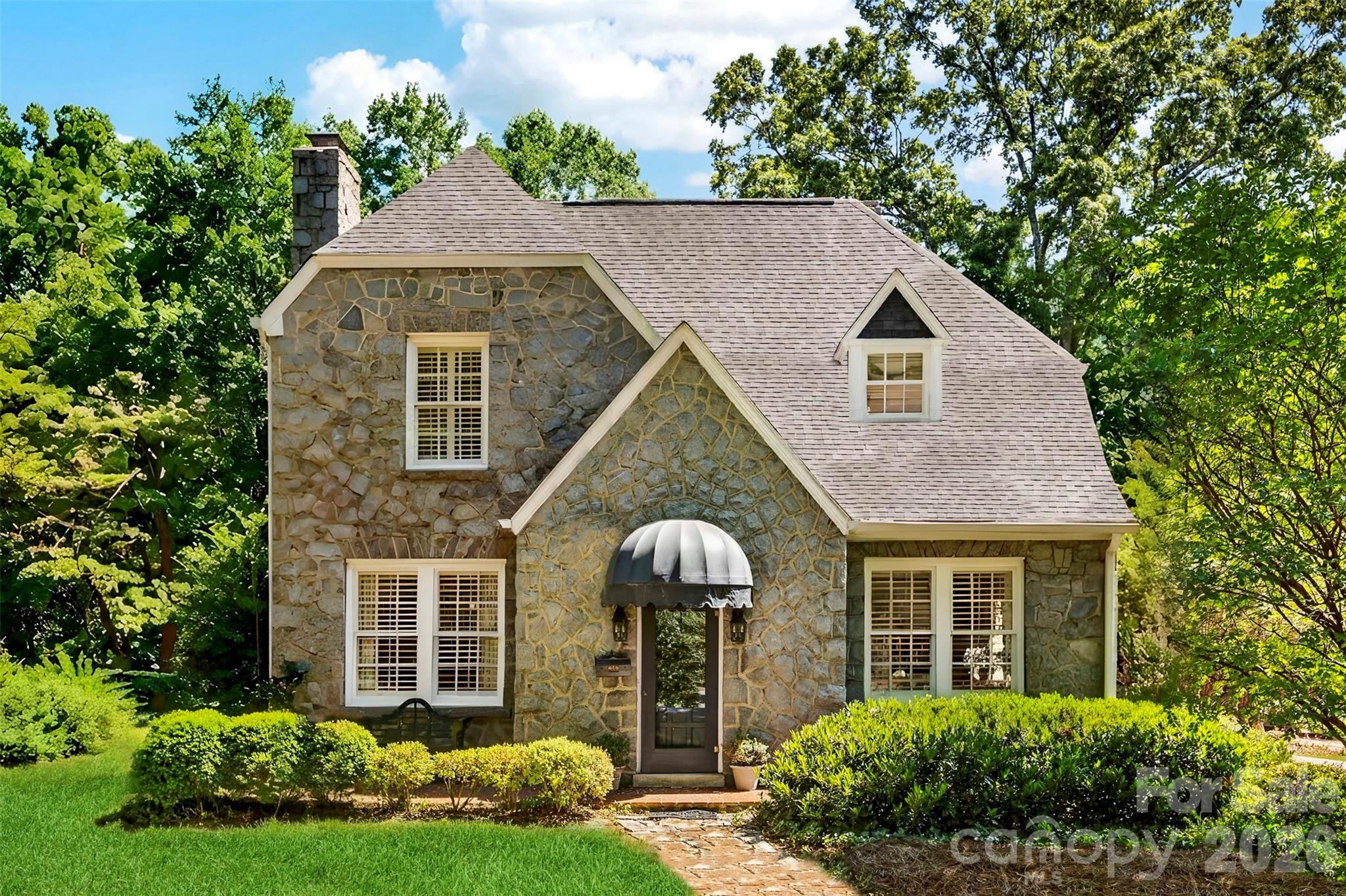 1211 S Belvedere Avenue, Gastonia, NC