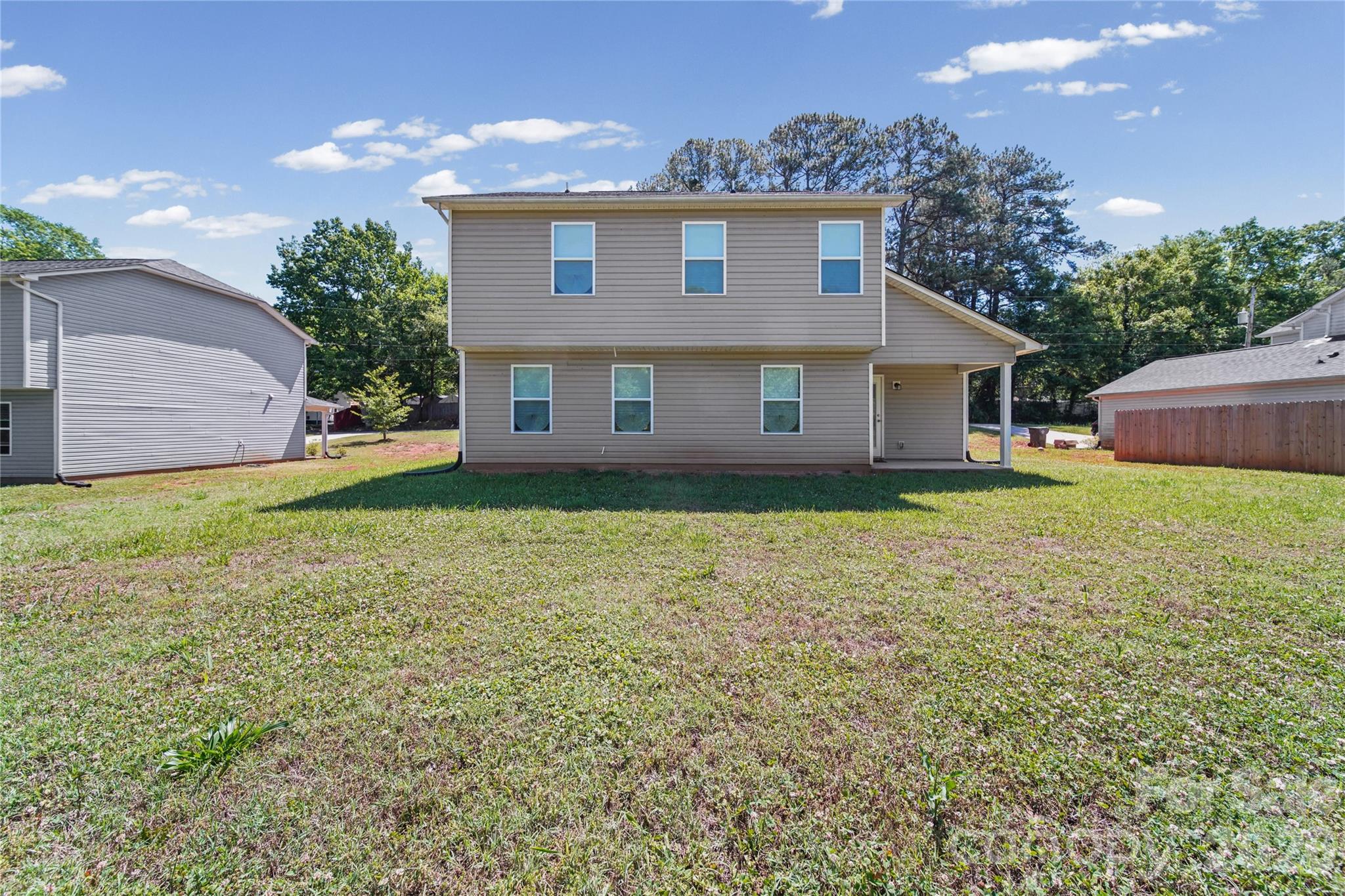 929 Grace Street, Kings Mountain, NC - photo 5 of 46
