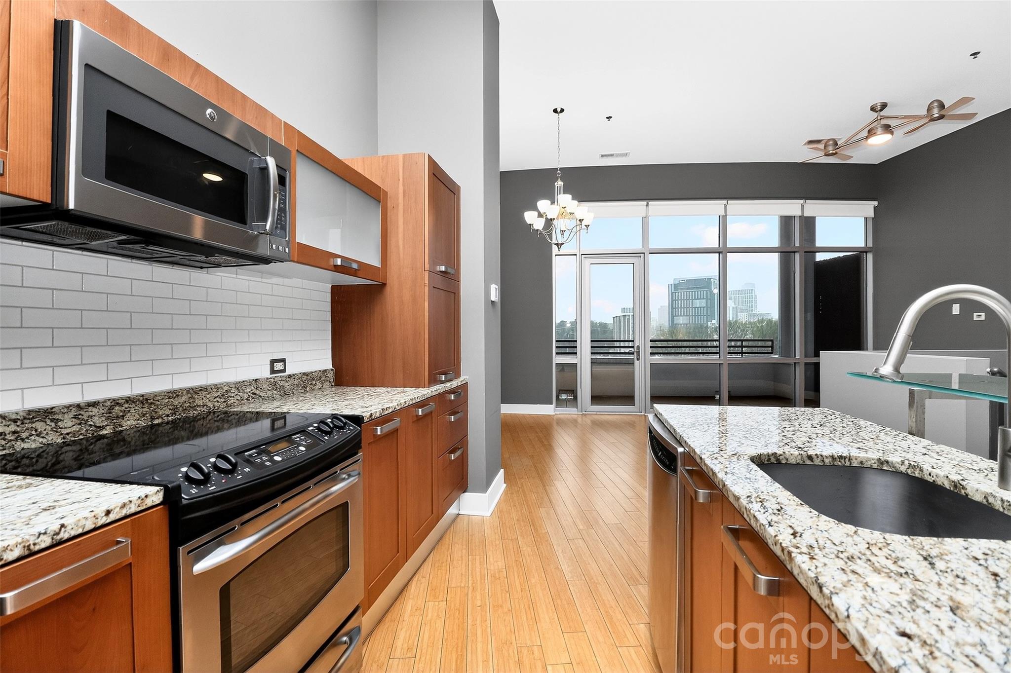 Photo 14 of 1133 Metropolitan Avenue615, Charlotte, NC
