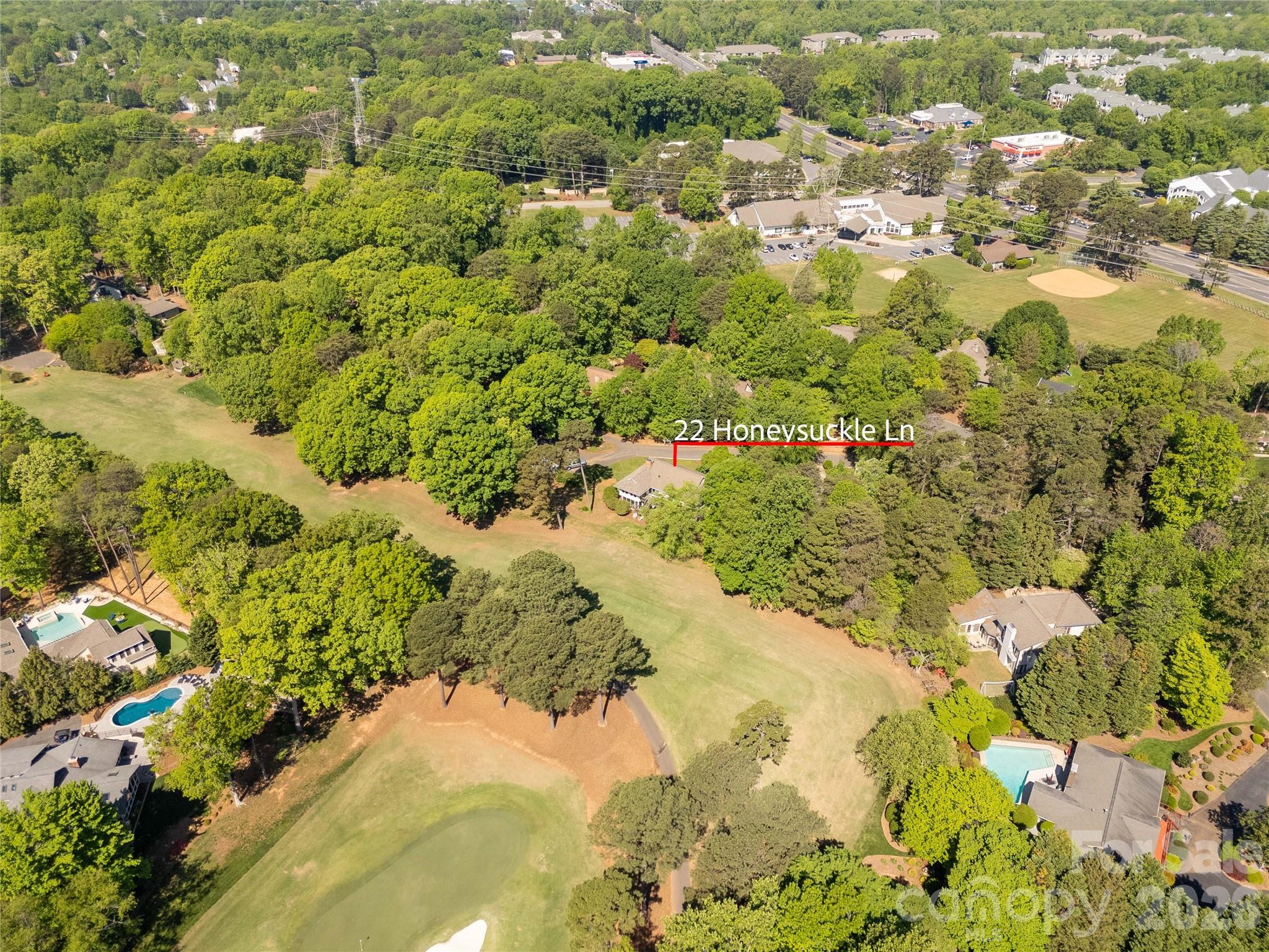 22 Honeysuckle Lane, Lake Wylie, SC - photo 4 of 48