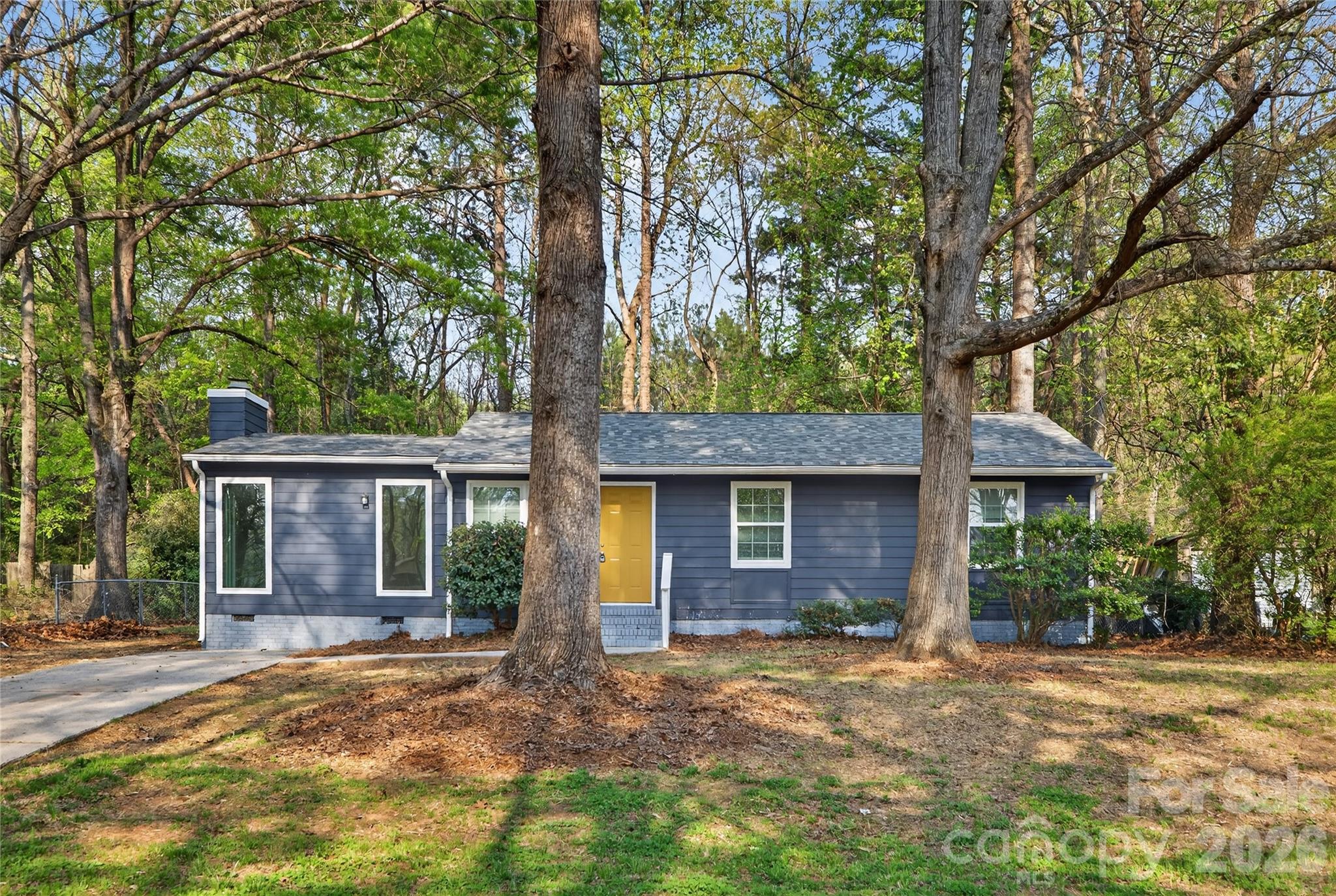 Photo 3 of 5143 Delivau Drive, Charlotte, NC