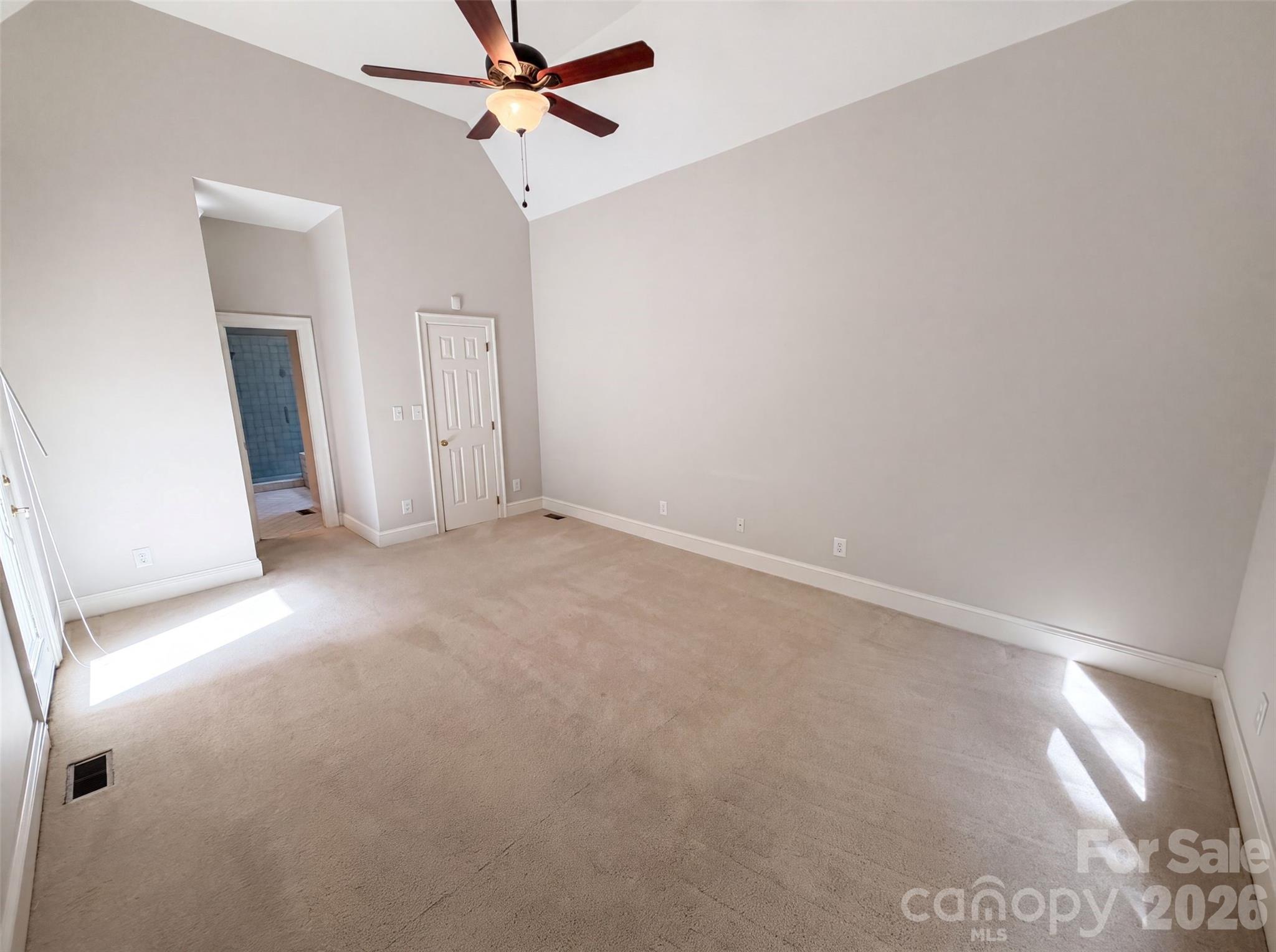 Home for sale at 3711 Surry Ridge Court, Charlotte, NC — photo 4 of 27